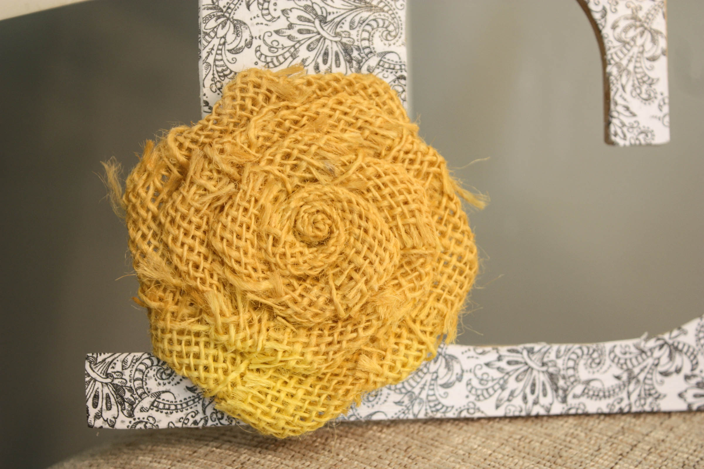 DIY Mod Podge Letter - Re-Fabbed