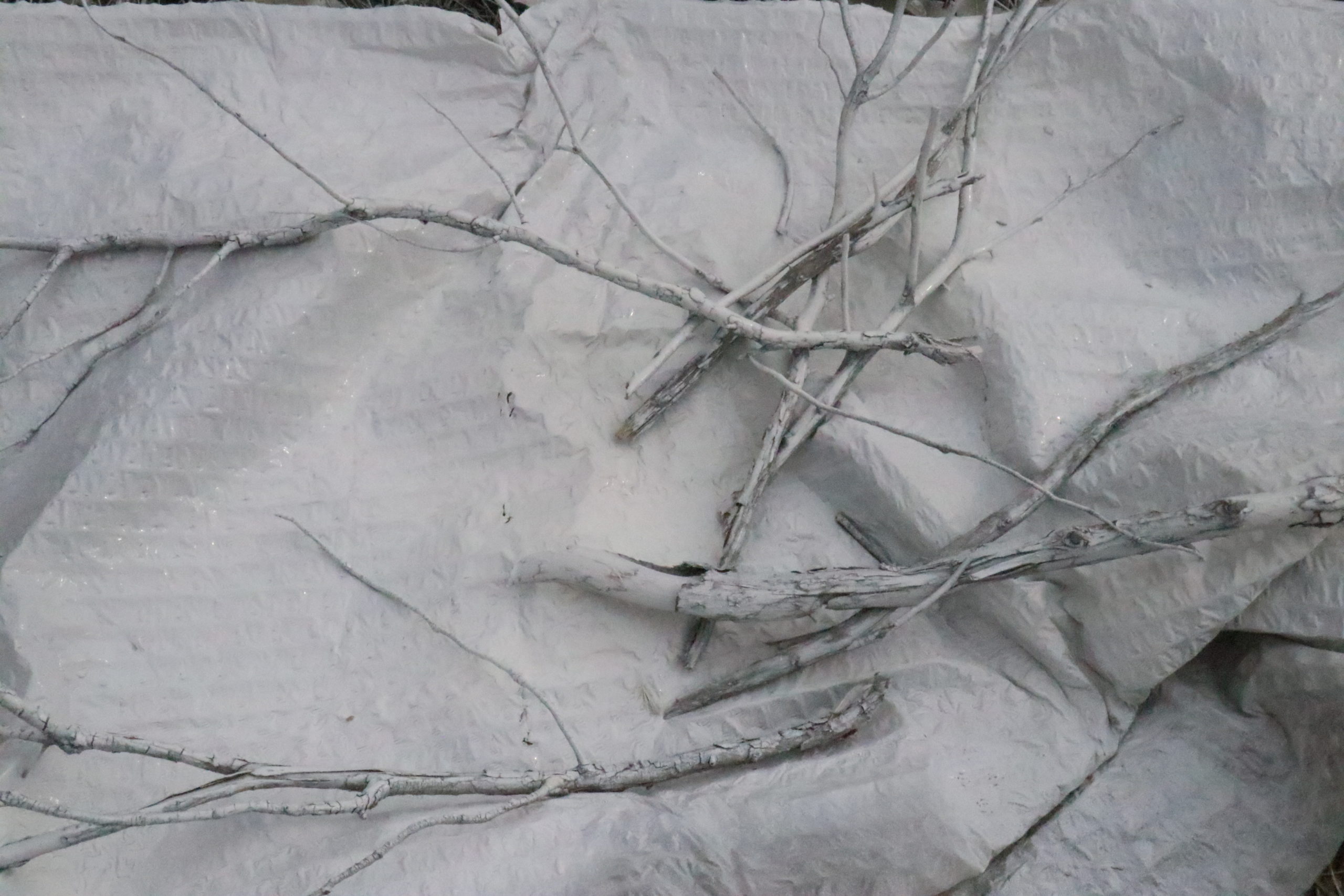 diy-colorful-pom-pom-sticks-a (5) - Re-Fabbed