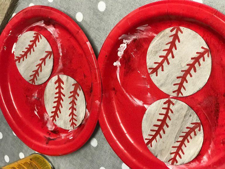 DIY Baseball Bedroom Decor - Re-Fabbed