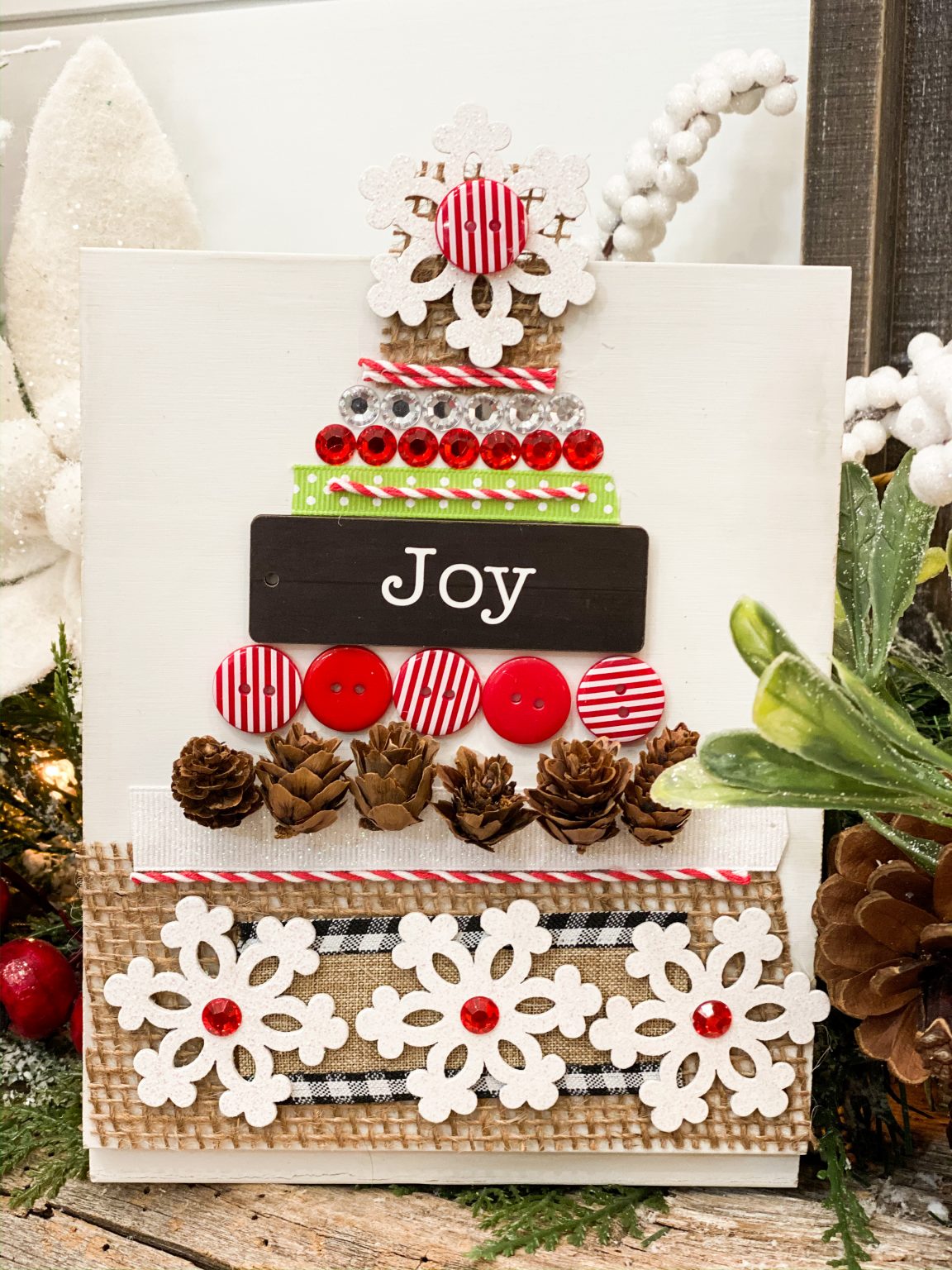 Scrap Christmas Tree diy - Re-Fabbed