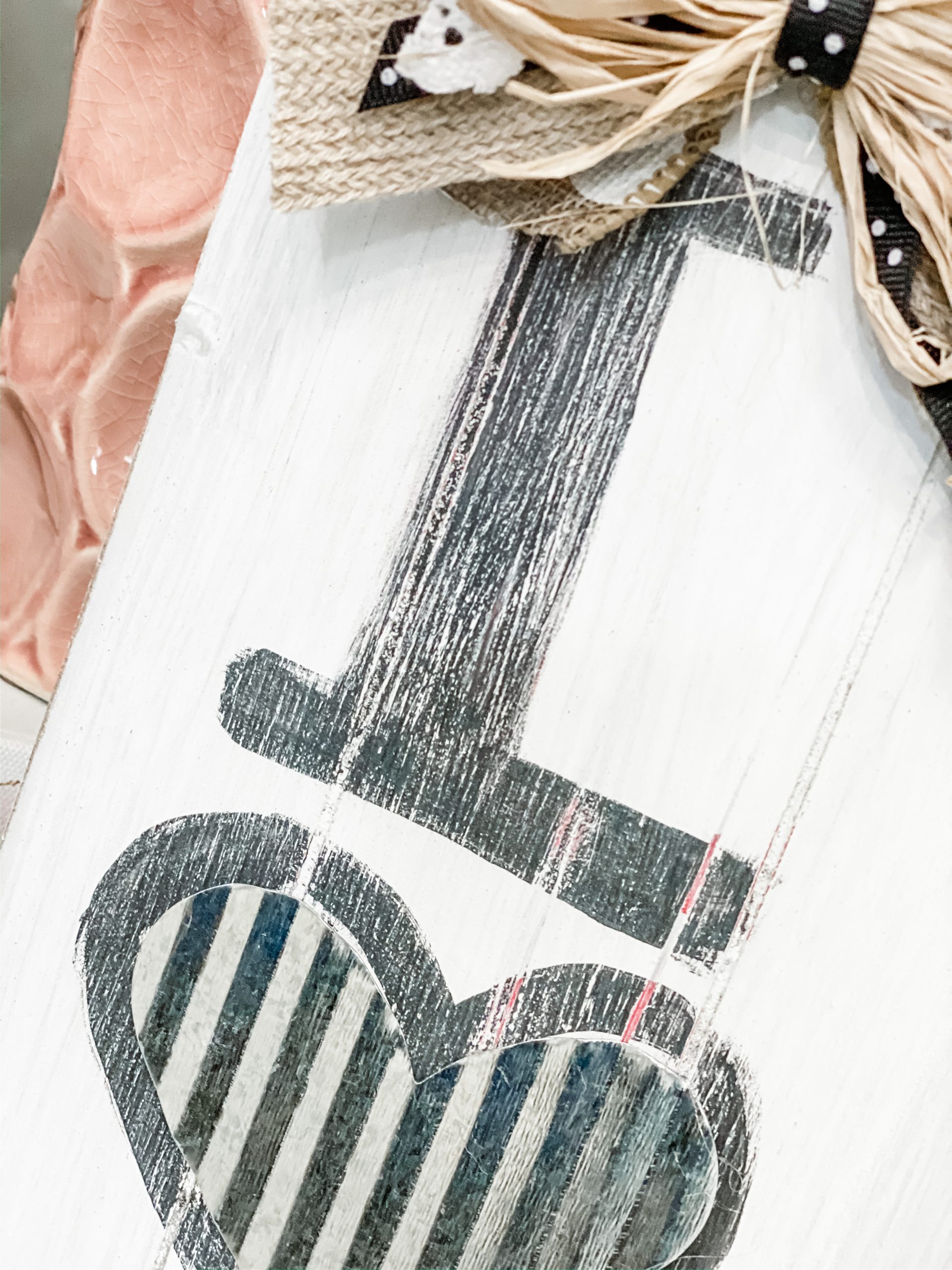 Dollar Tree Valentine Sign Makeover - Re-Fabbed