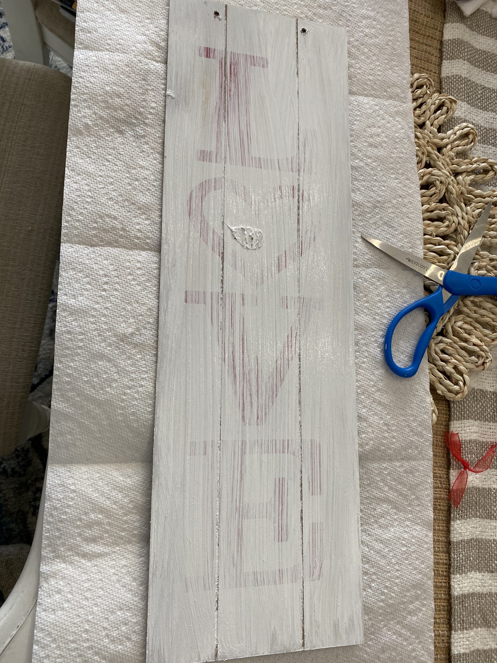 Dollar Tree Valentine Sign Makeover - Re-Fabbed