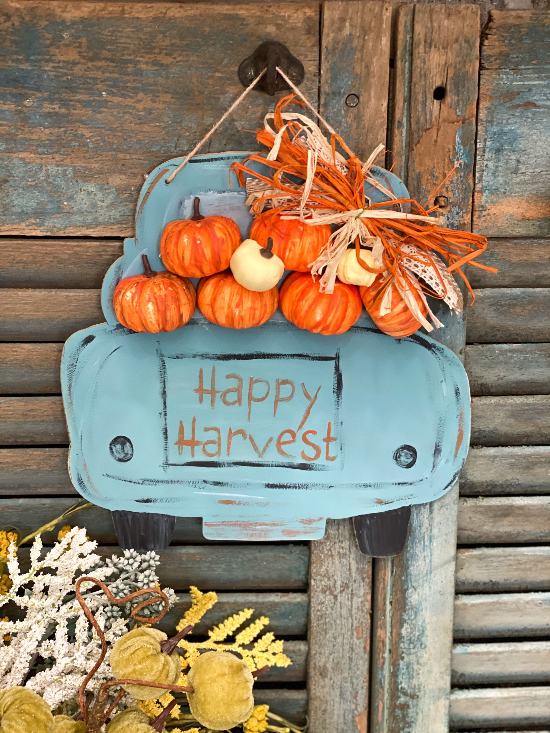 dollar tree fall truck sign makeover - Re-Fabbed