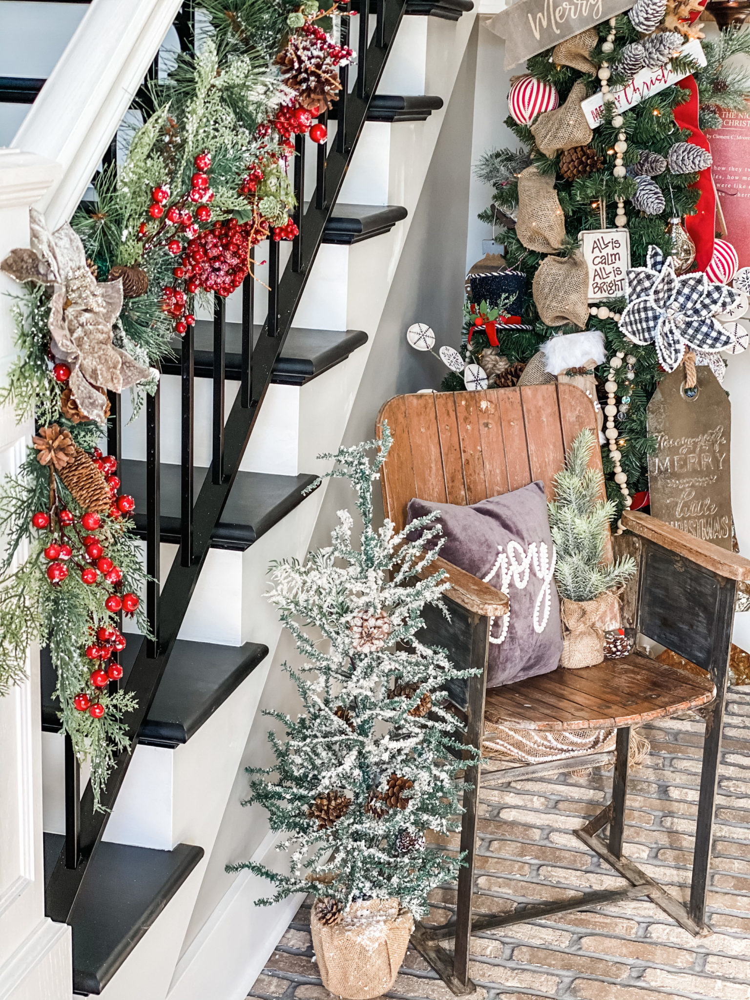 Christmas Entrance Way - Re-Fabbed