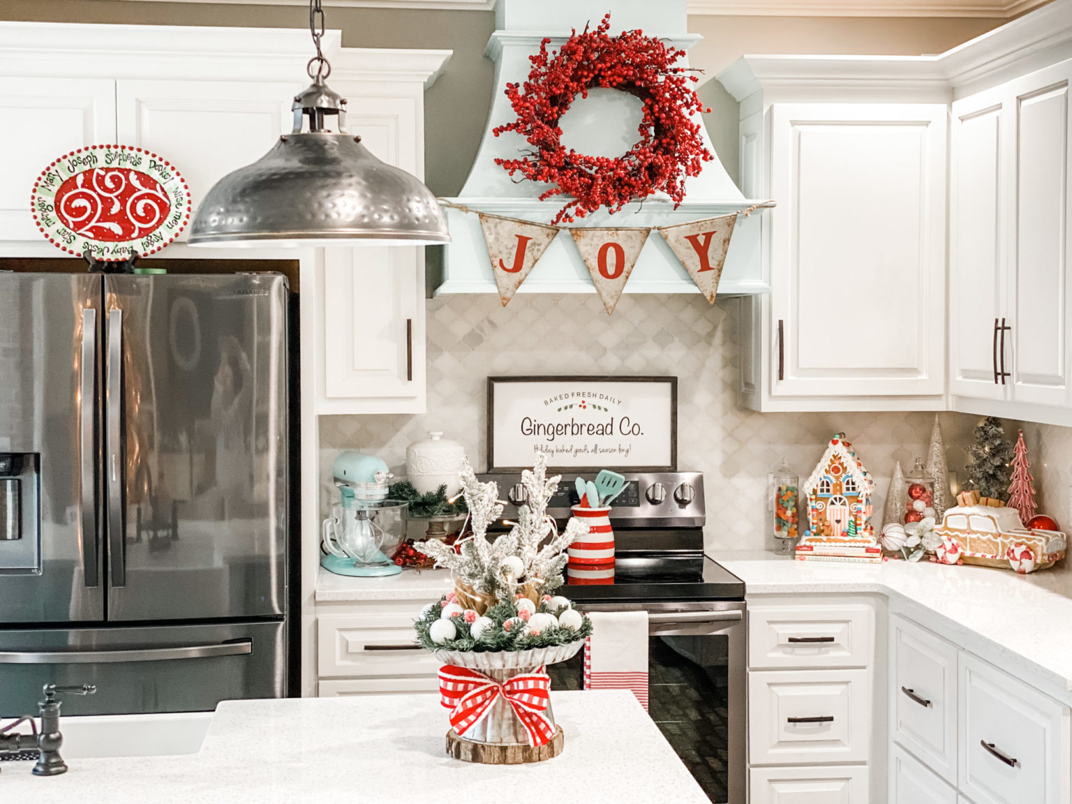 Christmas in the kitchen - Re-Fabbed