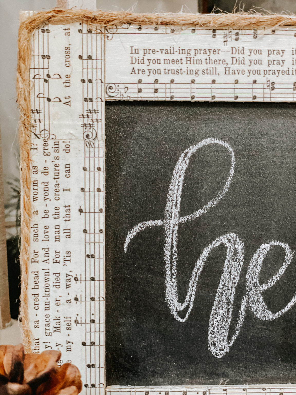 diy Dollar Tree neutral chalkboard - Re-Fabbed