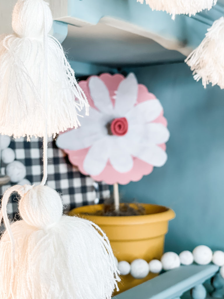 diy Dollar Tree flower - Re-Fabbed