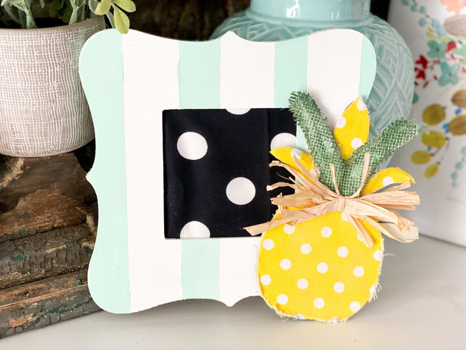 diy dollar tree Spring sign - Re-Fabbed