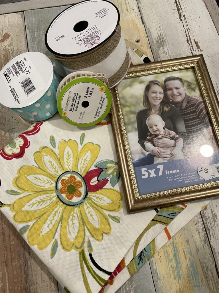 Dollar Tree frame decor - Re-Fabbed