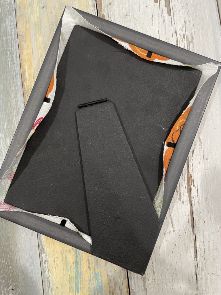 Dollar Tree frame decor - Re-Fabbed