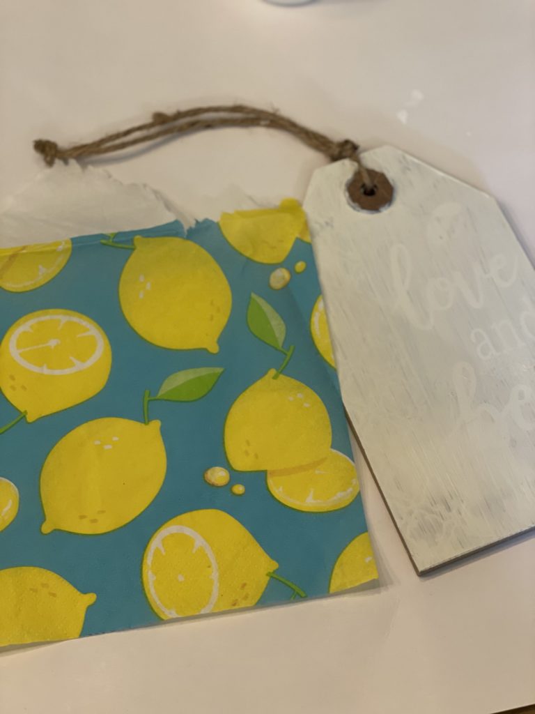 diy dollar store lemon sign - Re-Fabbed
