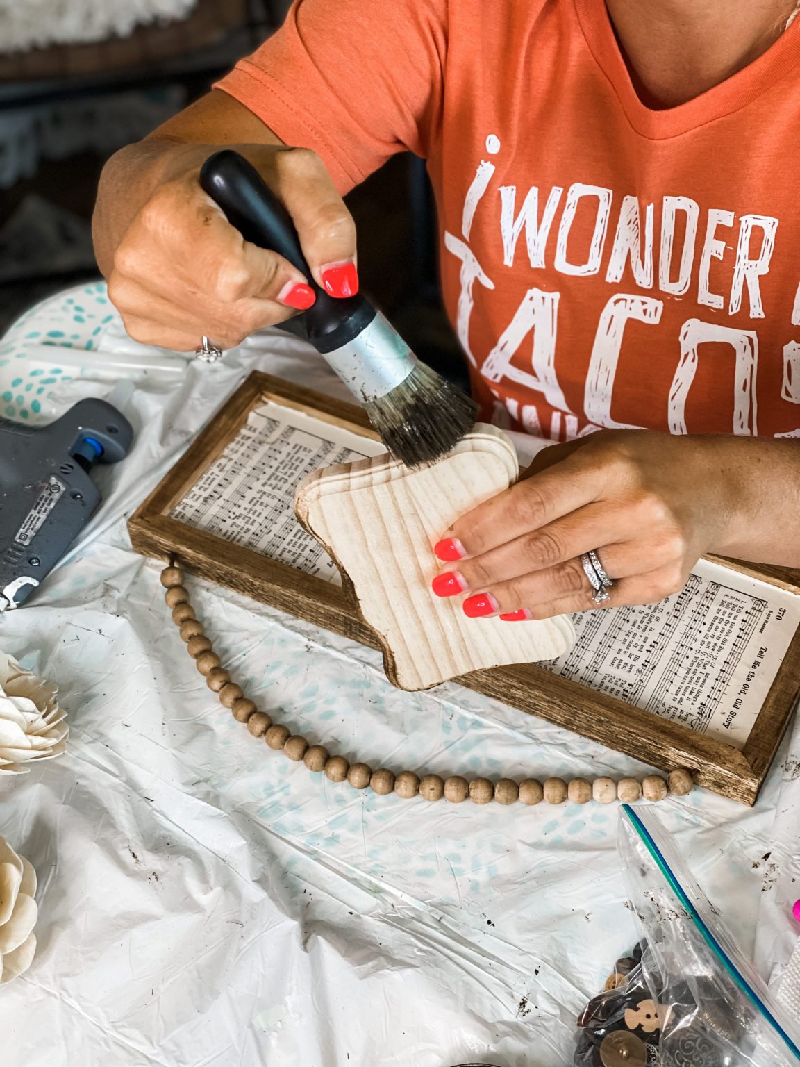 diy wooden bead sign - Re-Fabbed