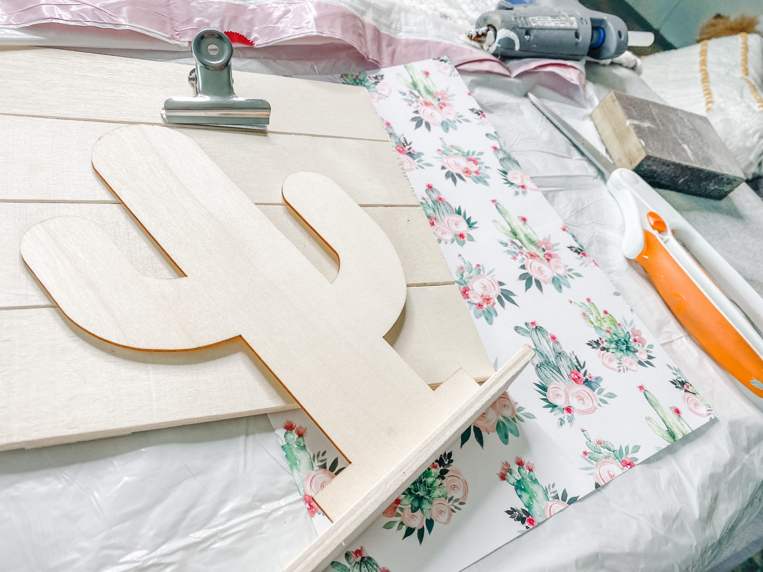 diy cactus sign - Re-Fabbed