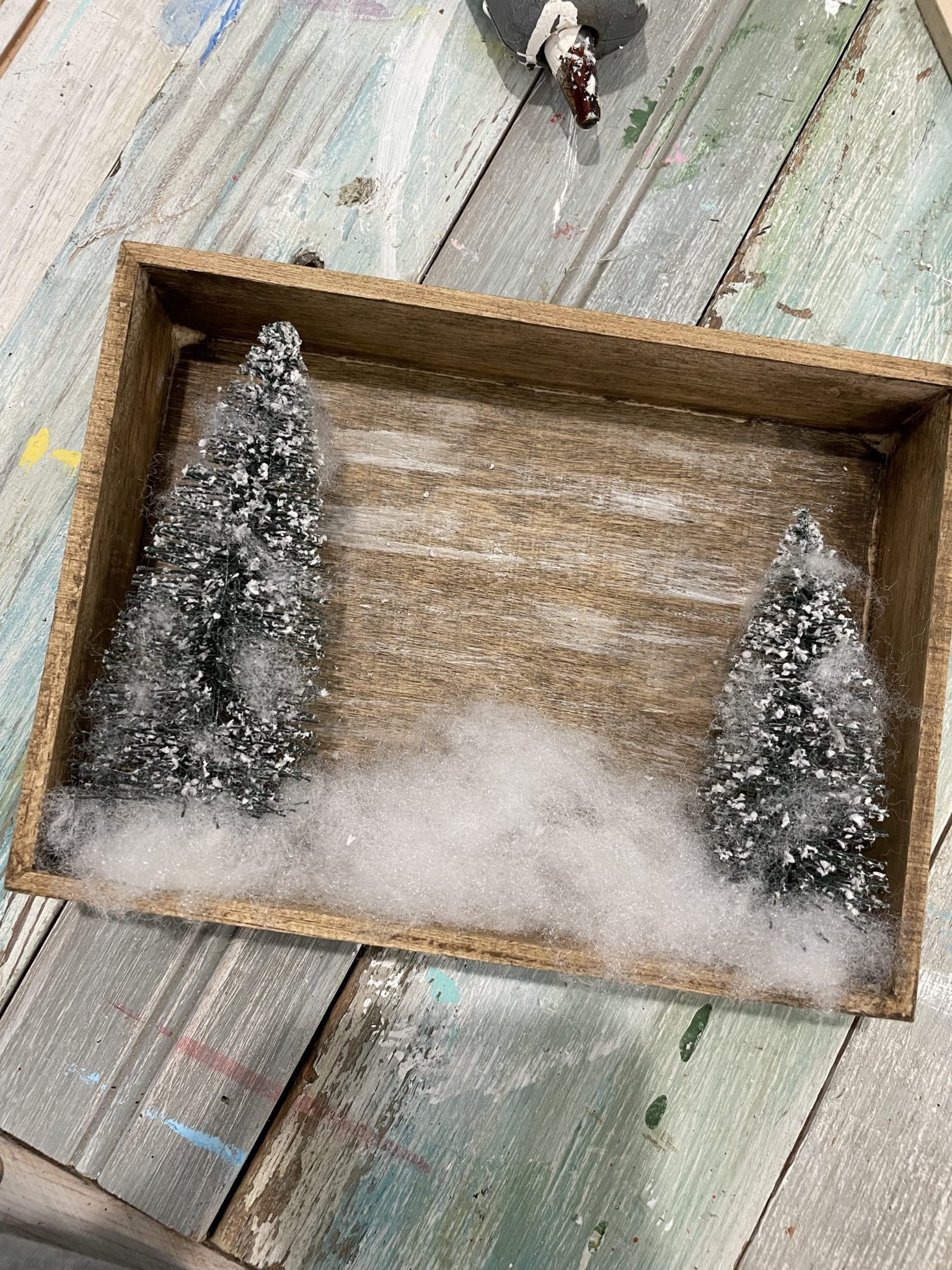 diy Christmas scene shadow box - Re-Fabbed