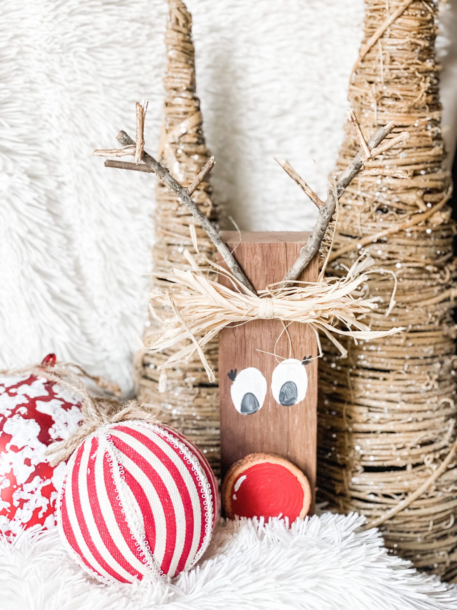 diy wood block reindeer - Re-Fabbed