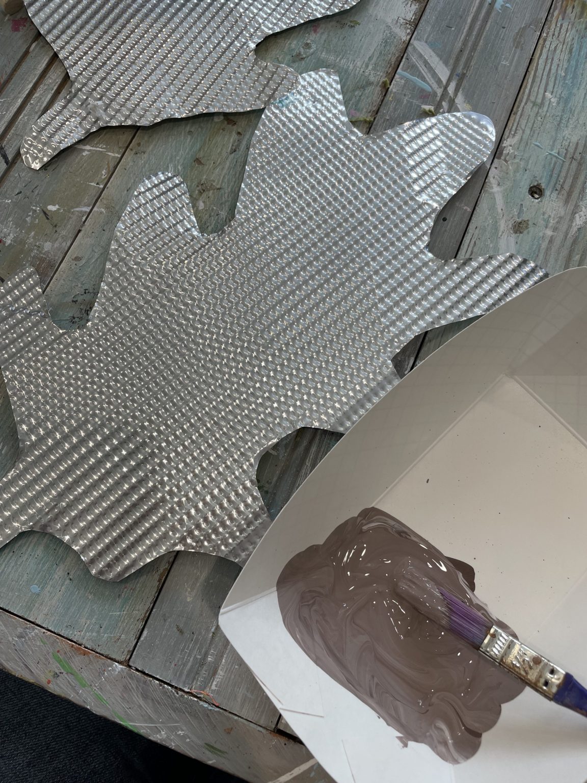 dollar tree cookie sheet leaves - Re-Fabbed