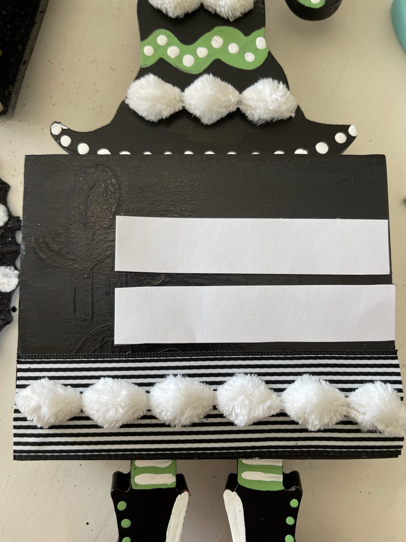 diy hocus pocus sign - Re-Fabbed