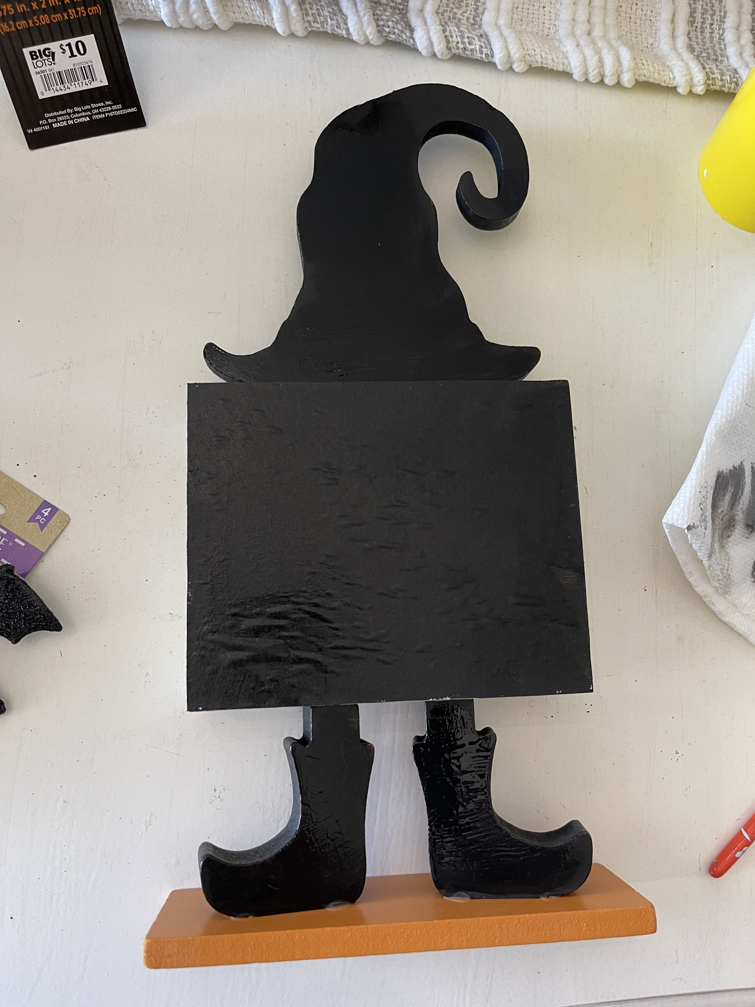 diy hocus pocus sign - Re-Fabbed