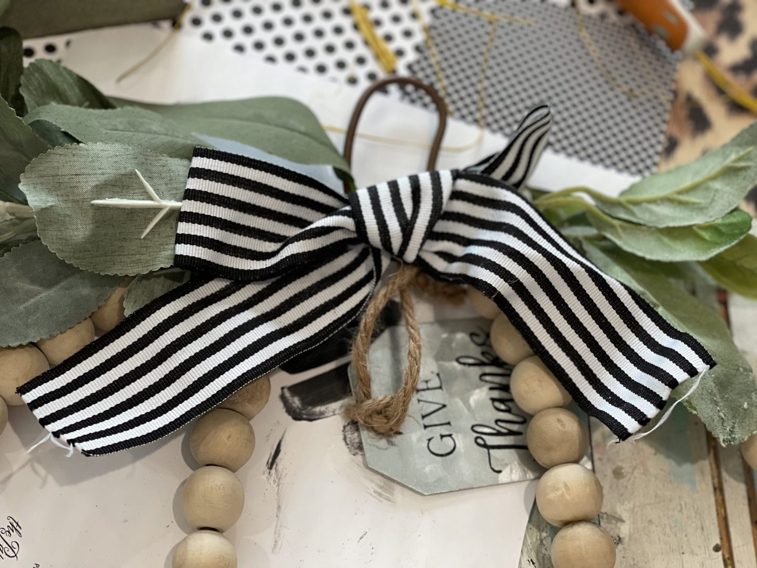 dollar store fall beaded pumpkin sign - Re-Fabbed