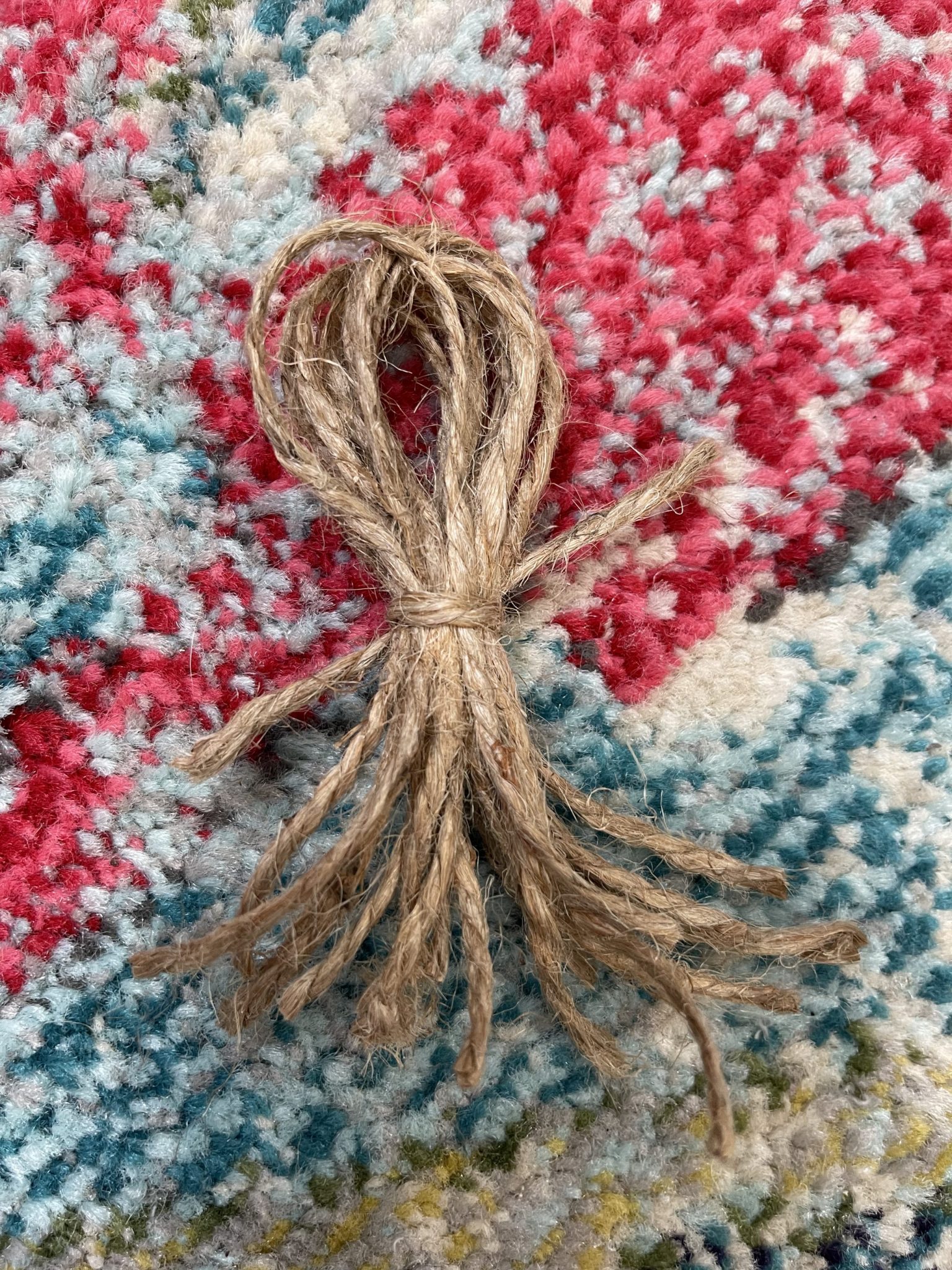 diy tassel Christmas tree - Re-Fabbed