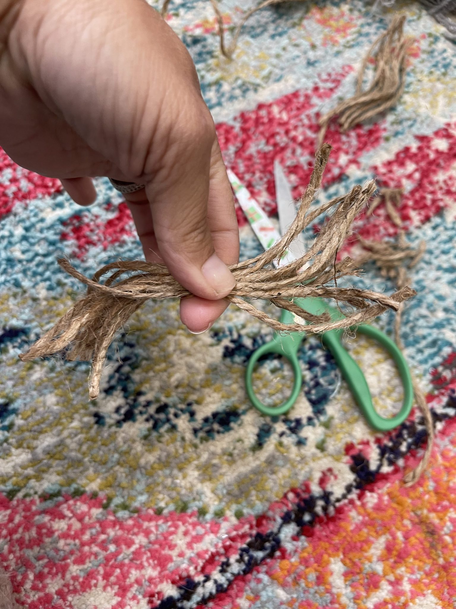 diy tassel Christmas tree - Re-Fabbed