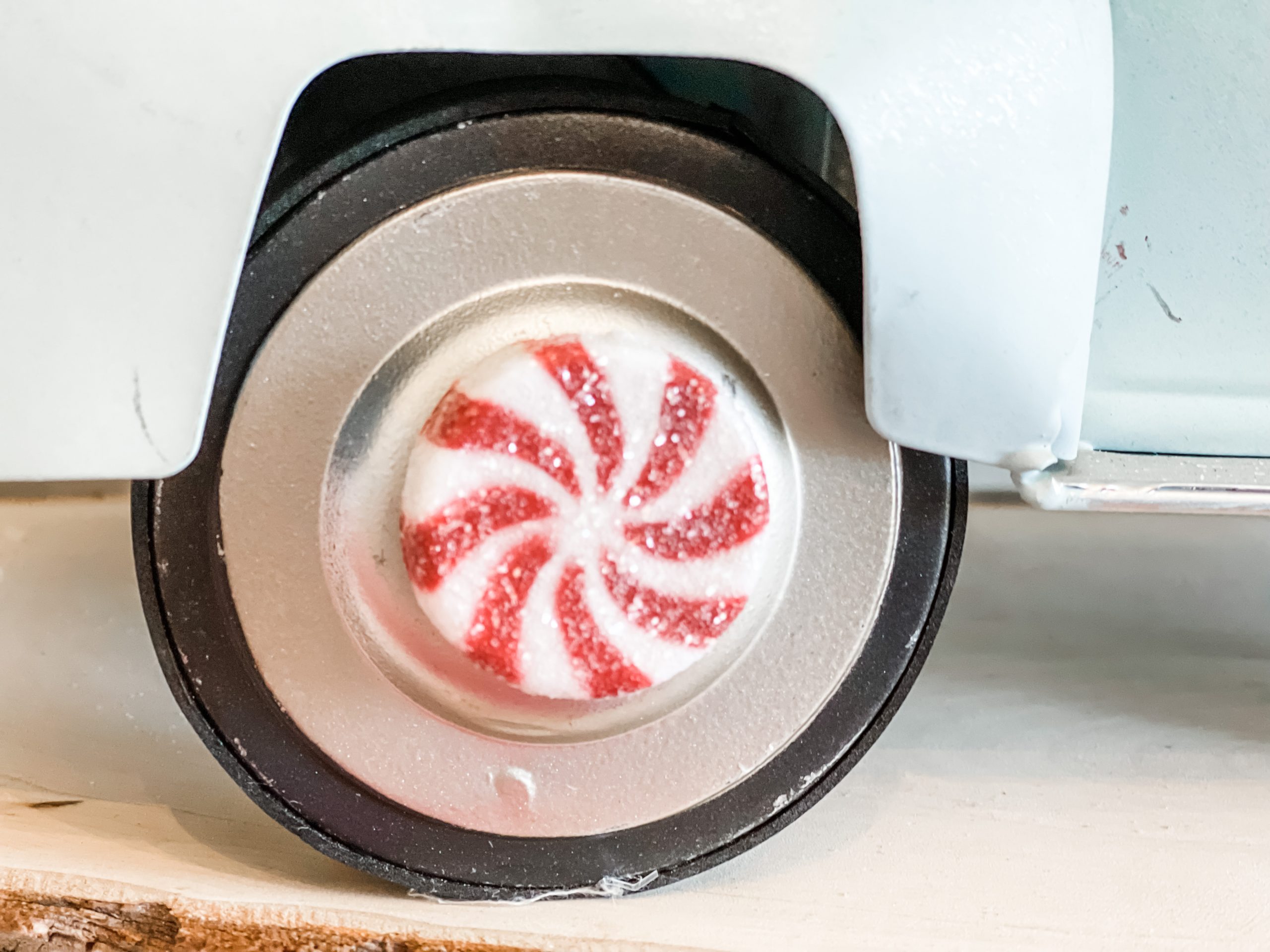 aqua metal truck makeover for candy land christmas - Re-Fabbed