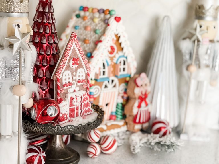A gingerbread Christmas kitchen - Re-Fabbed