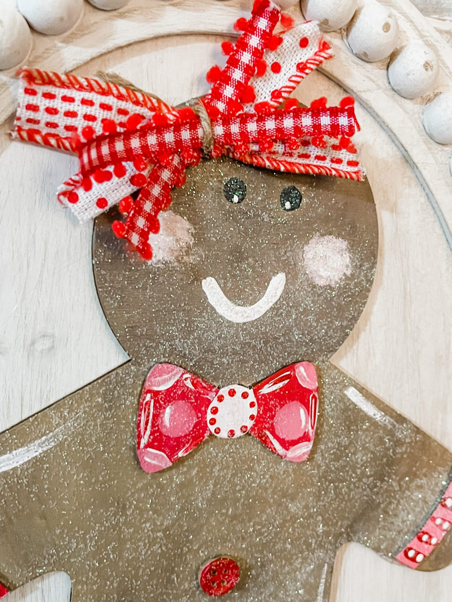 dollar tree gingerbread man makeover - Re-Fabbed