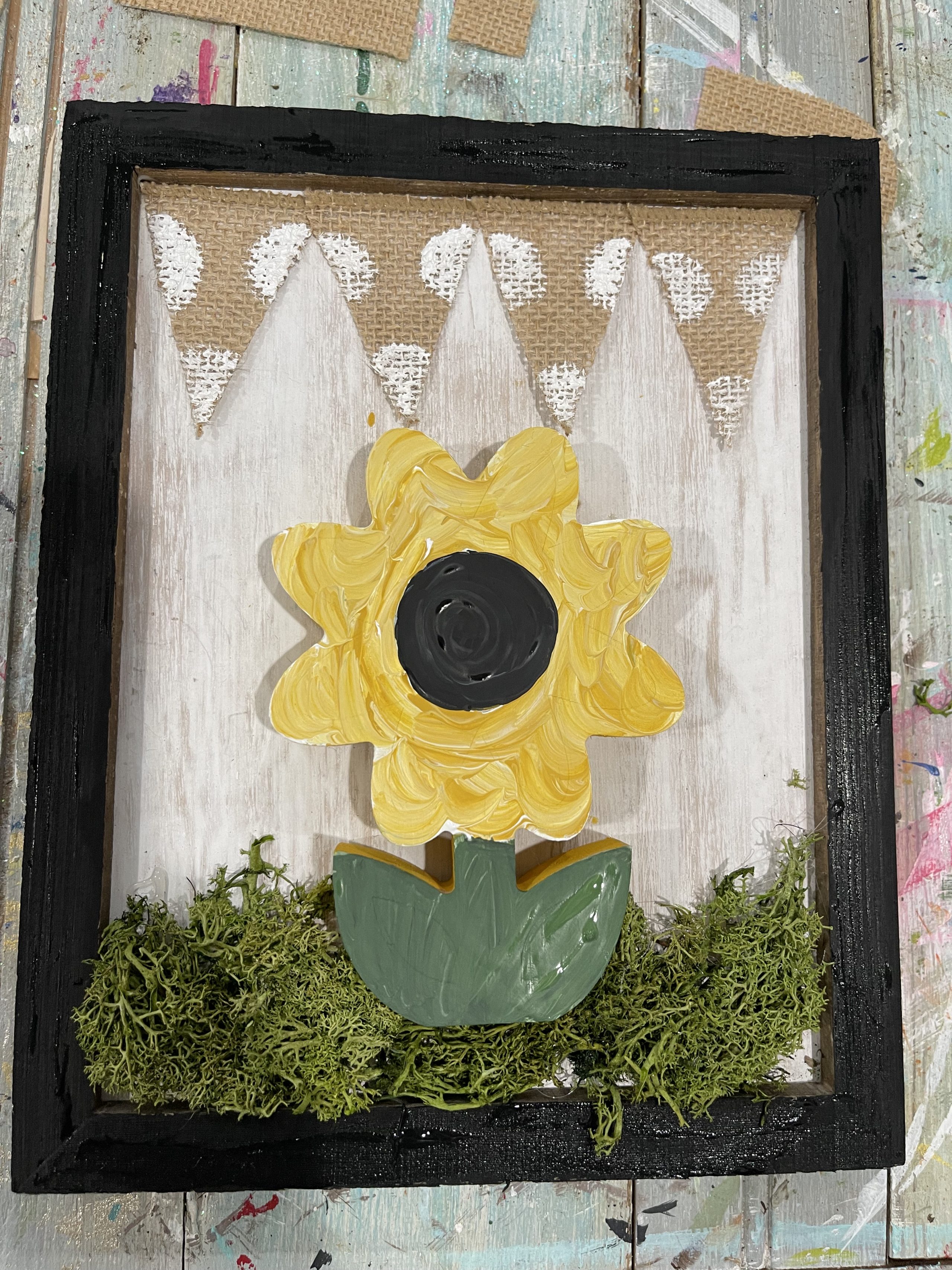 painted sunflower sign with burlap banner - Re-Fabbed