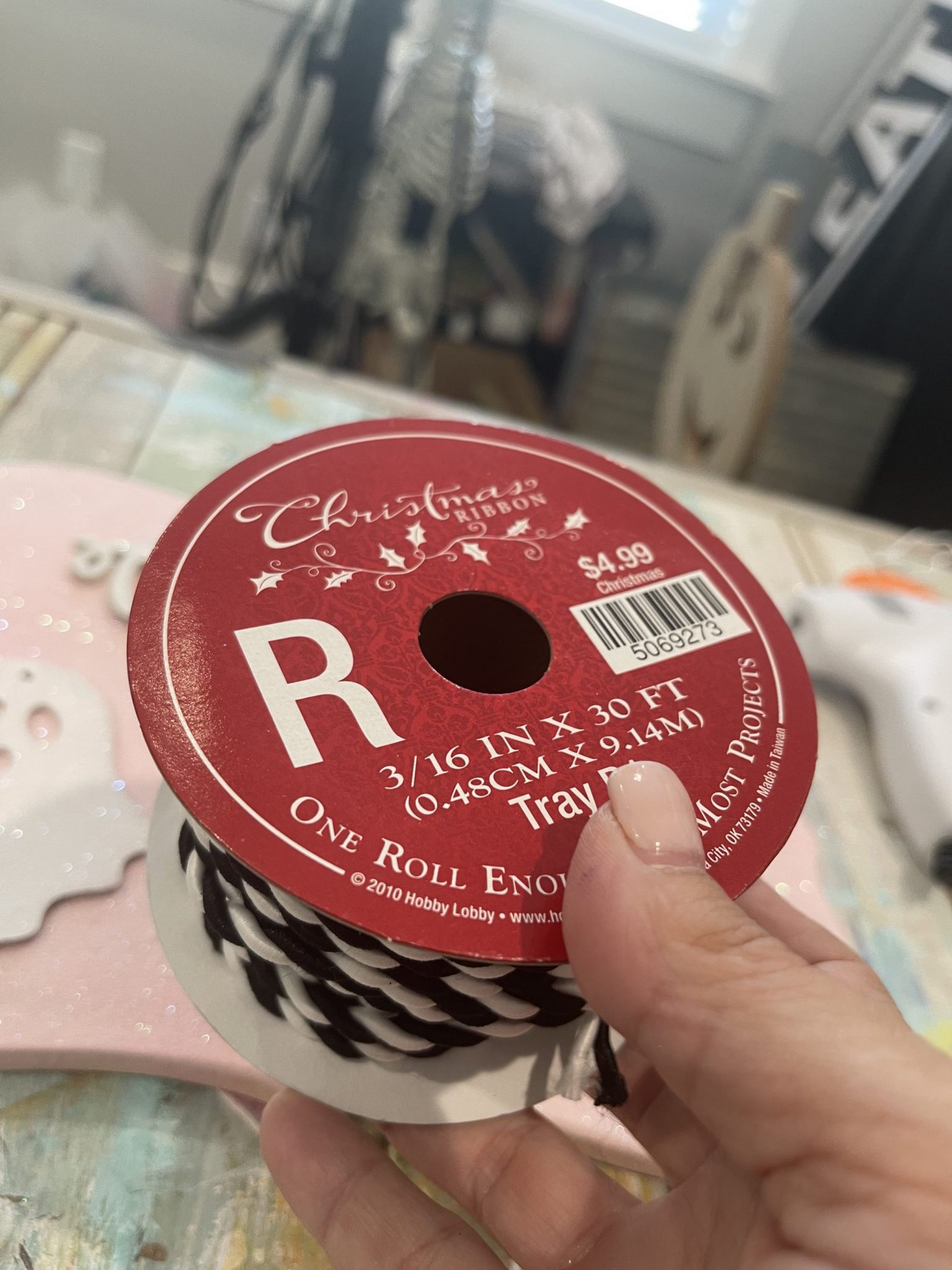 diy dollar tree boo sign - Re-Fabbed