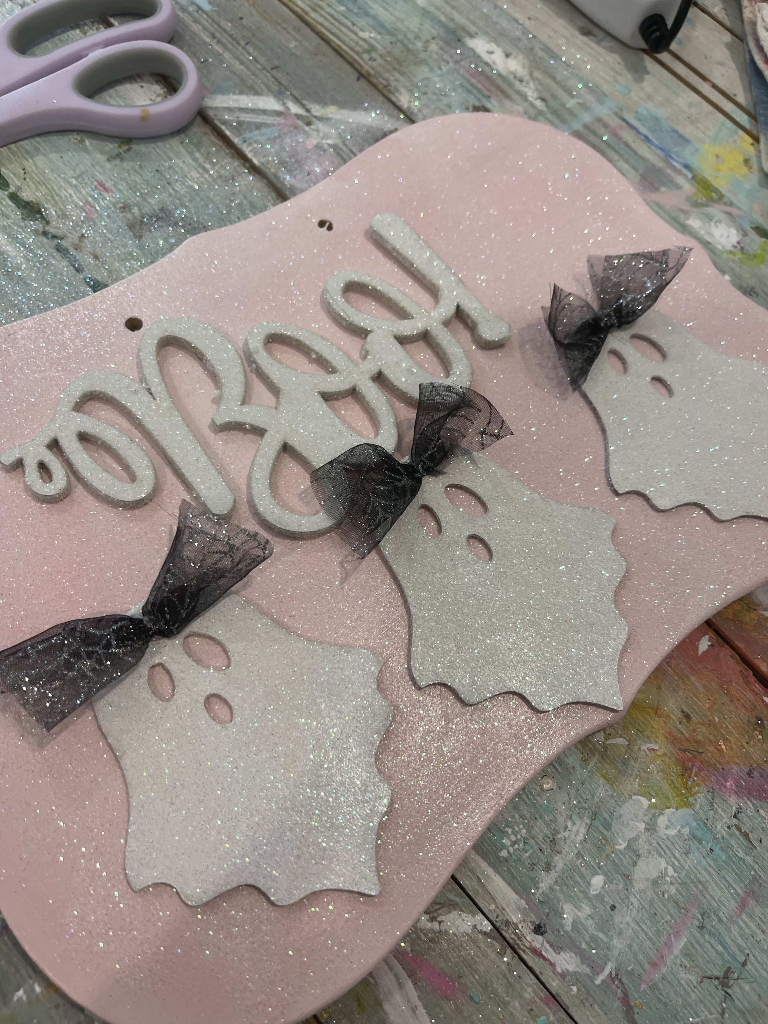 diy dollar tree boo sign - Re-Fabbed