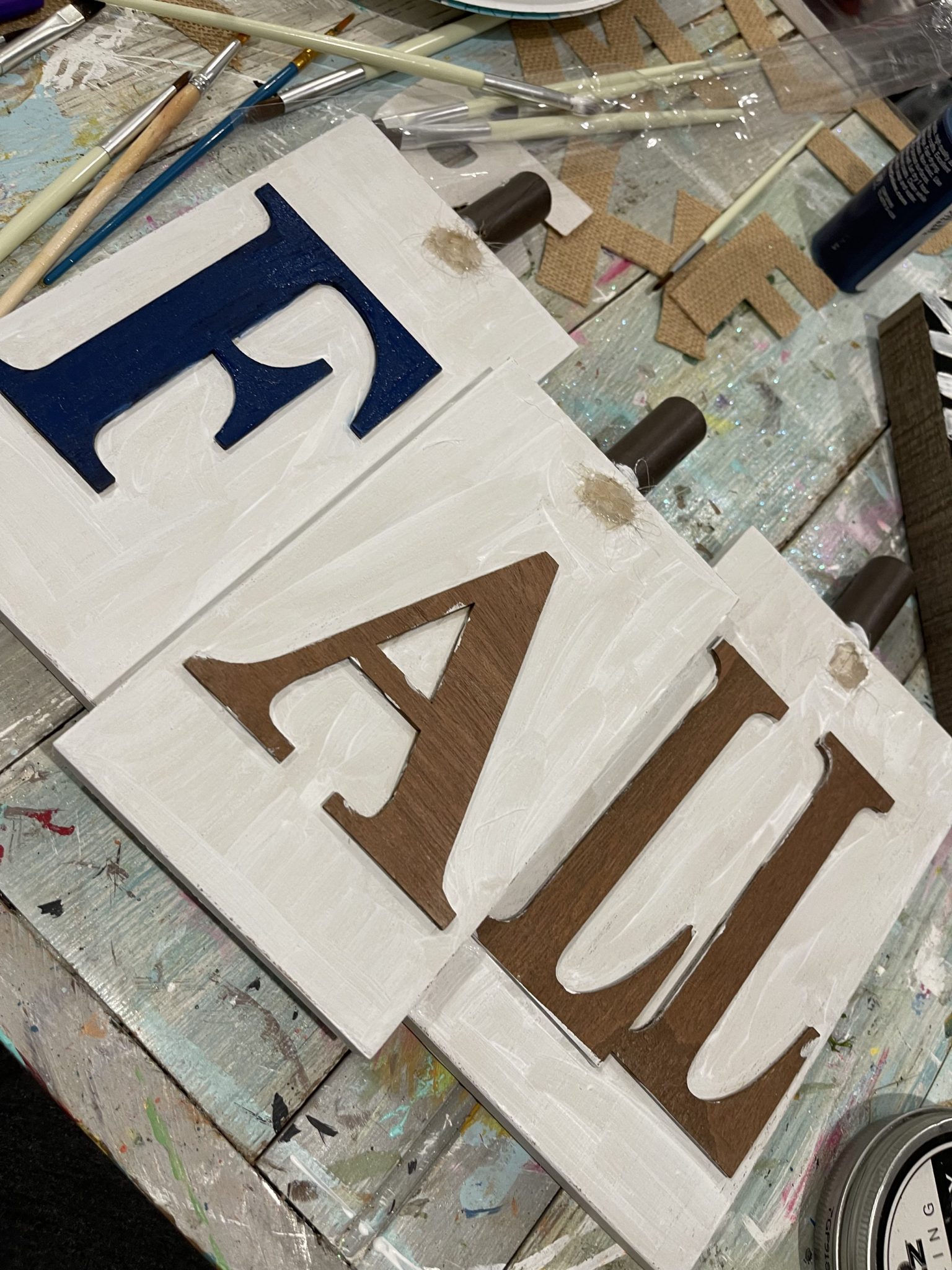 dollar general fall sign makeover - Re-Fabbed