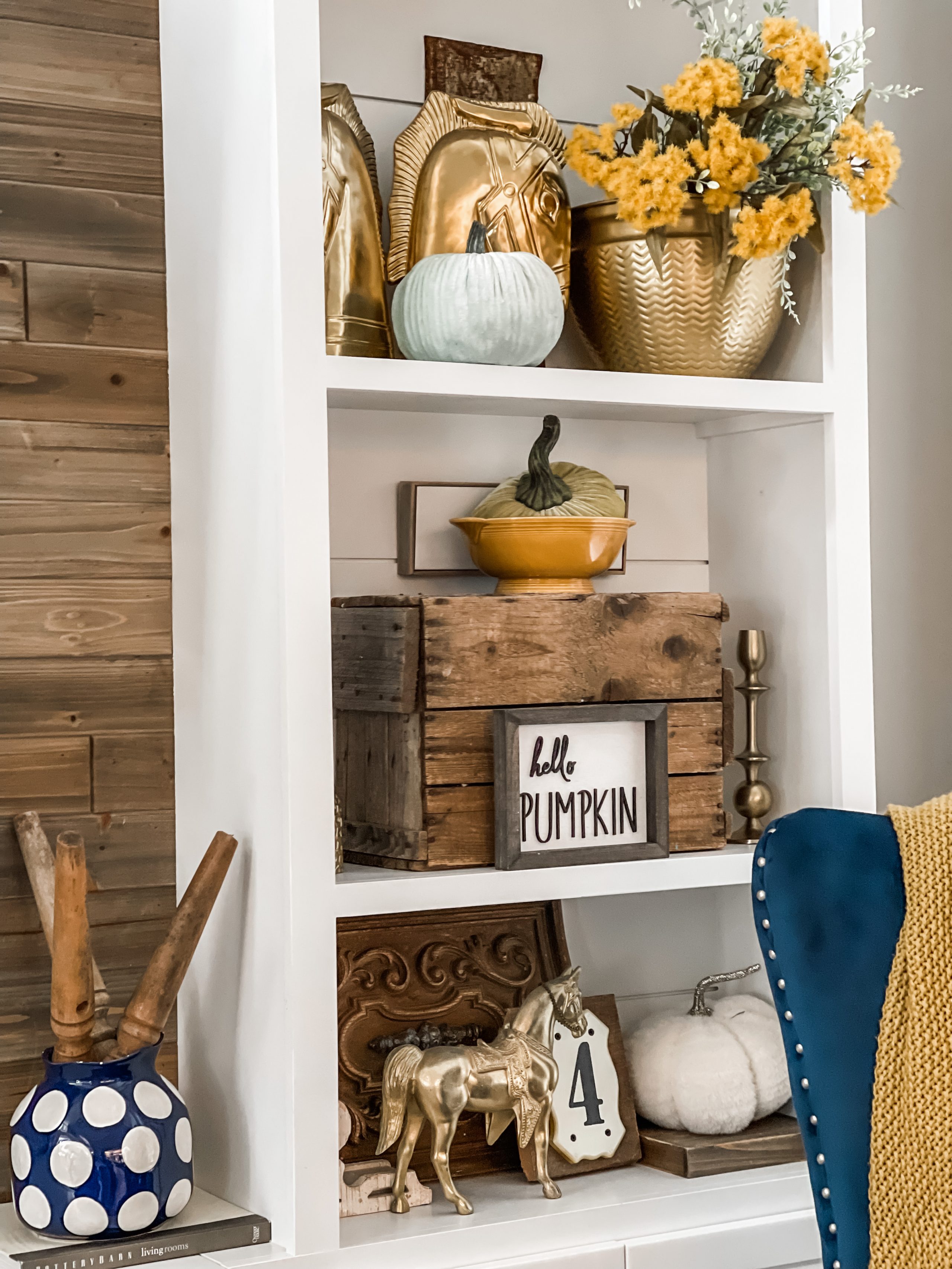 styling fall built ins - Re-Fabbed