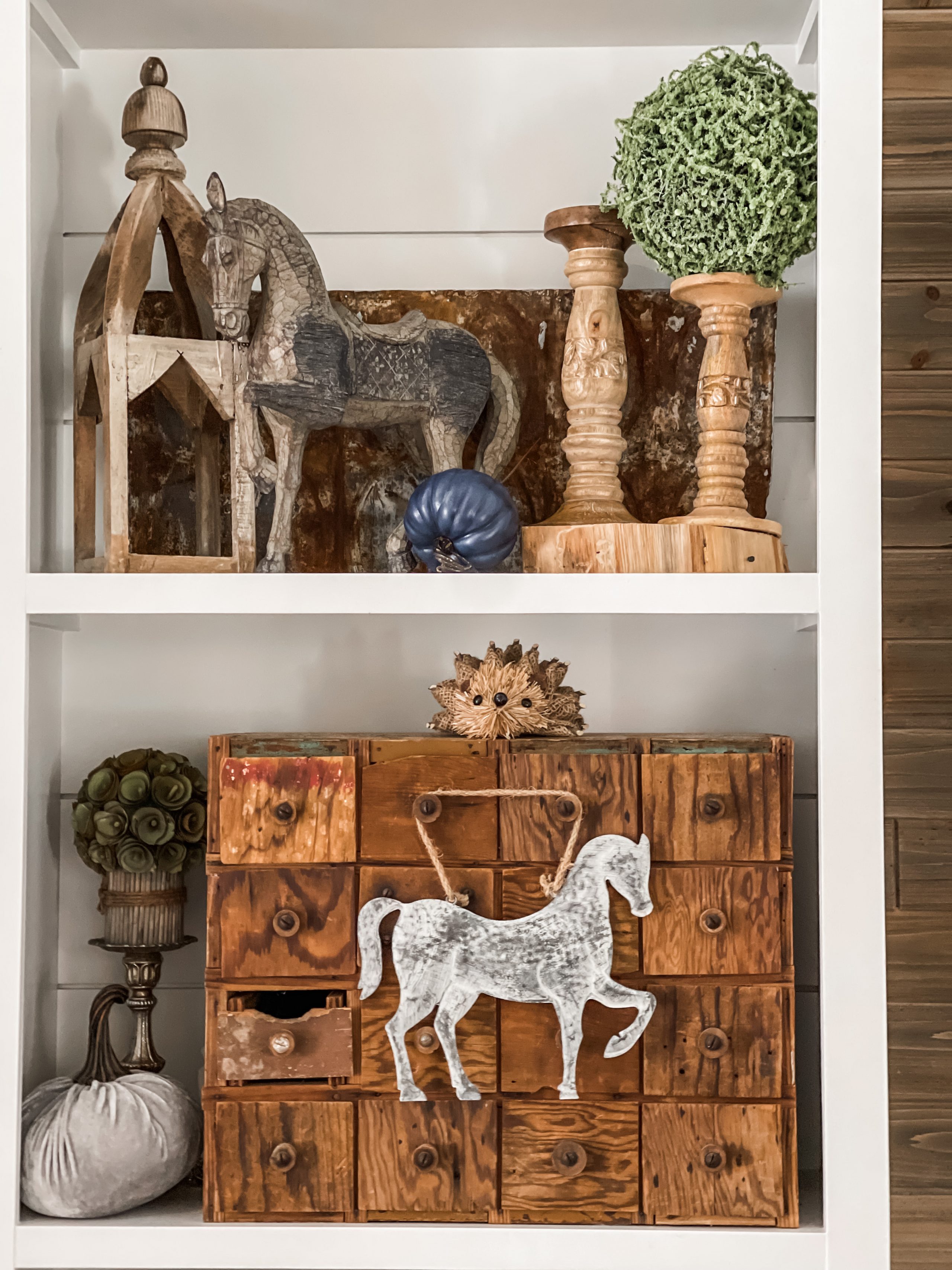 styling fall built ins - Re-Fabbed