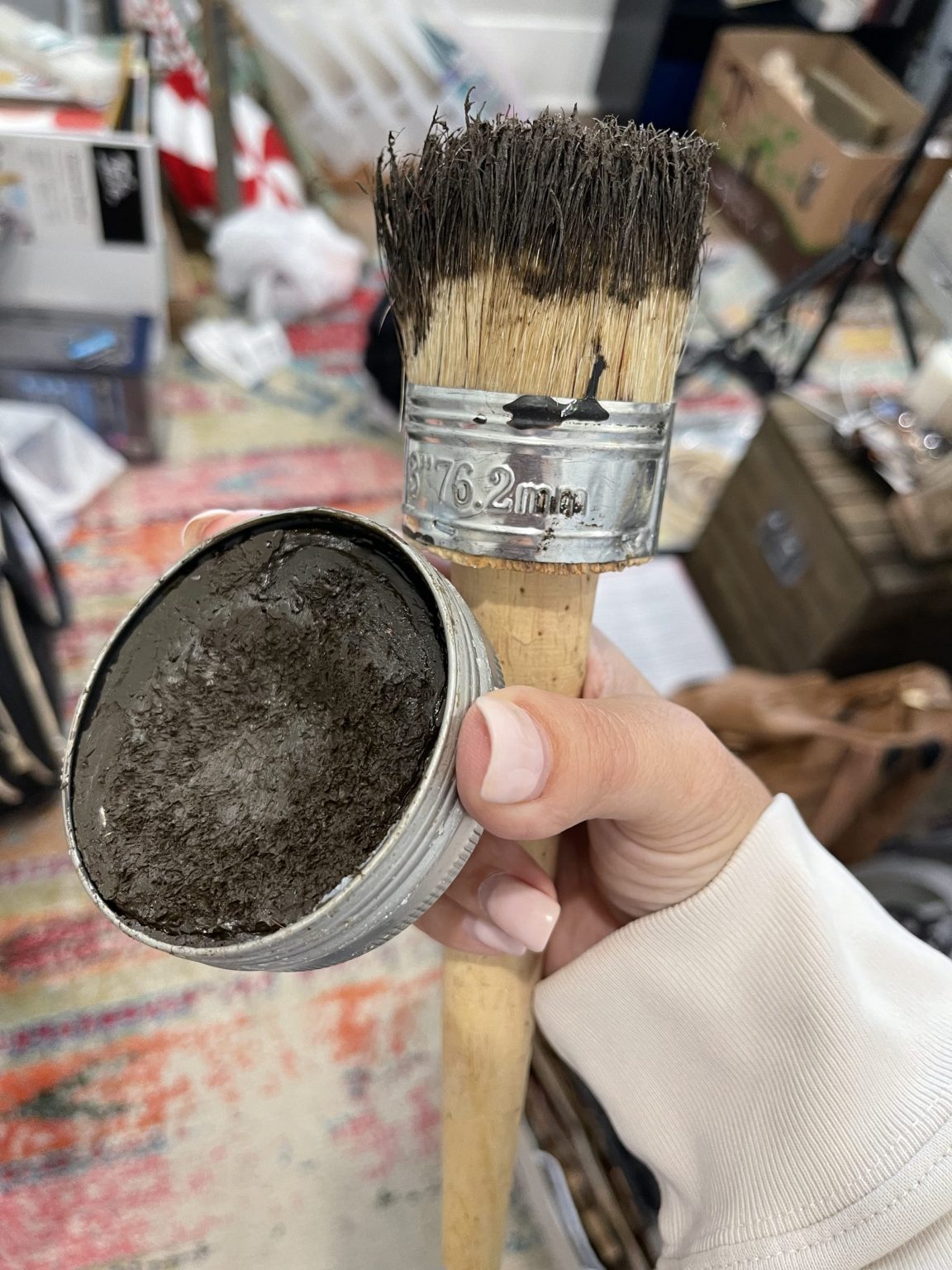 spray paint a skeleton - Re-Fabbed