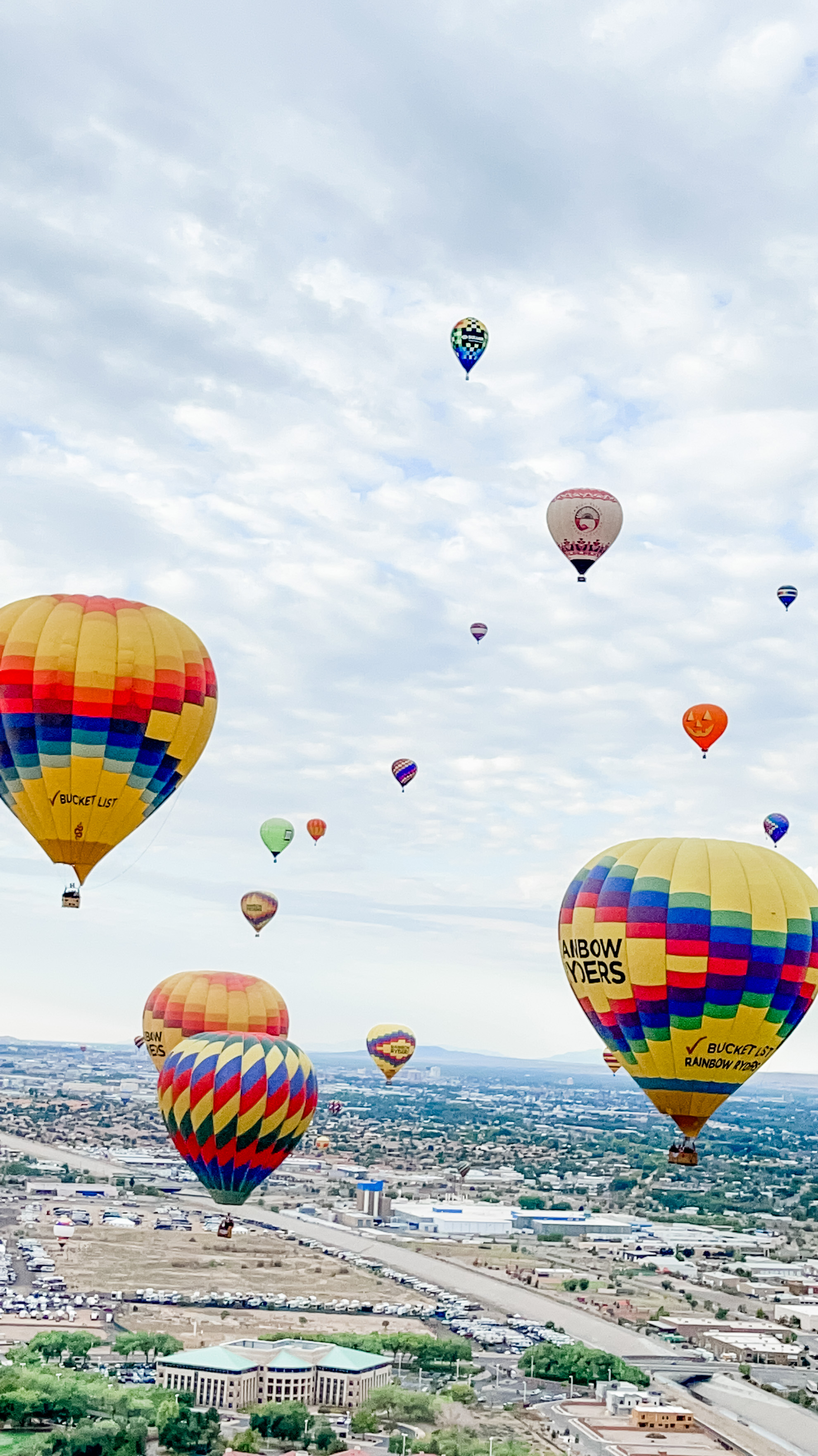 Beautiful Hot Air Balloons Wallpaper
