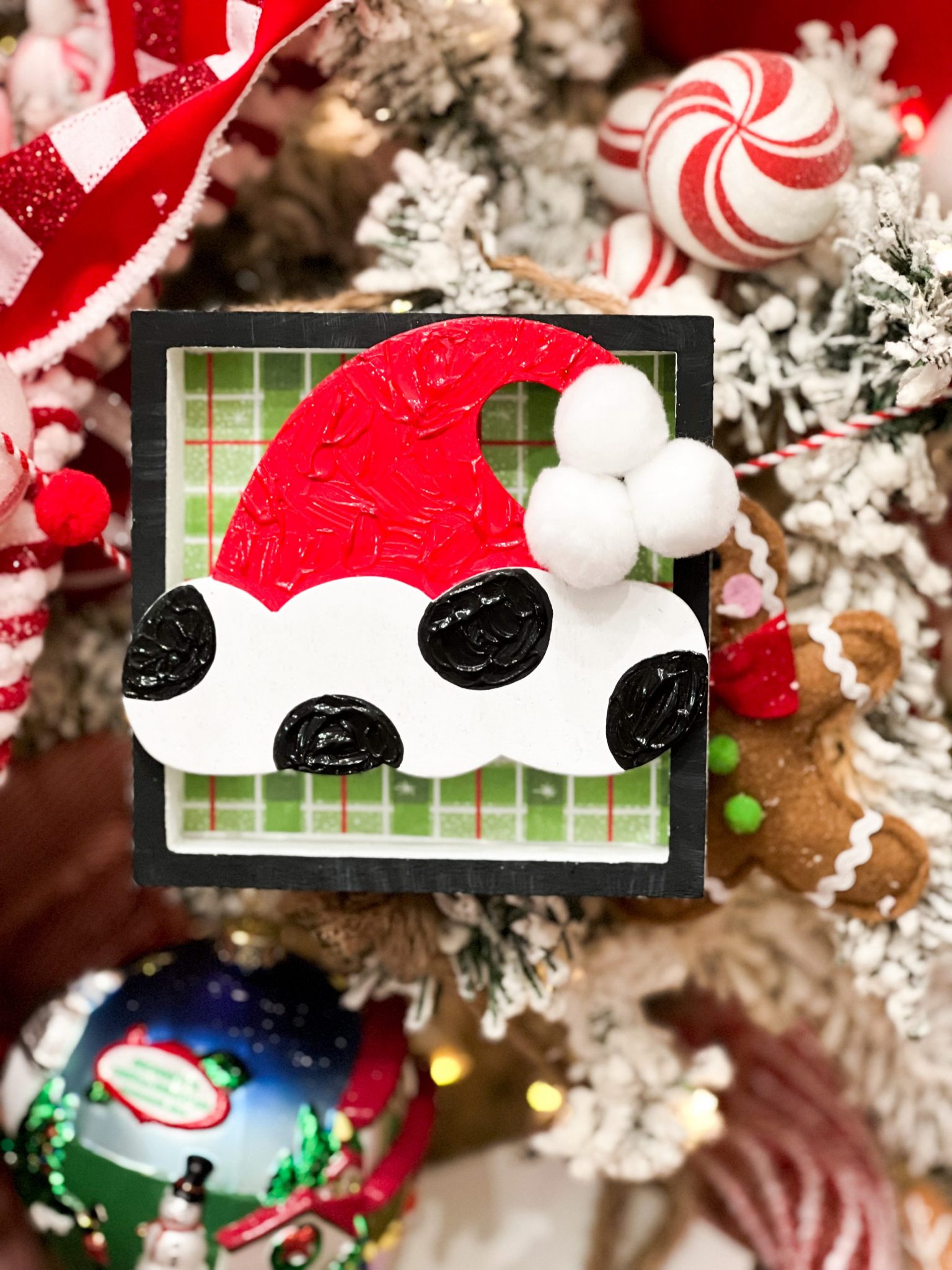 diy santa hat christmas ornament - Re-Fabbed