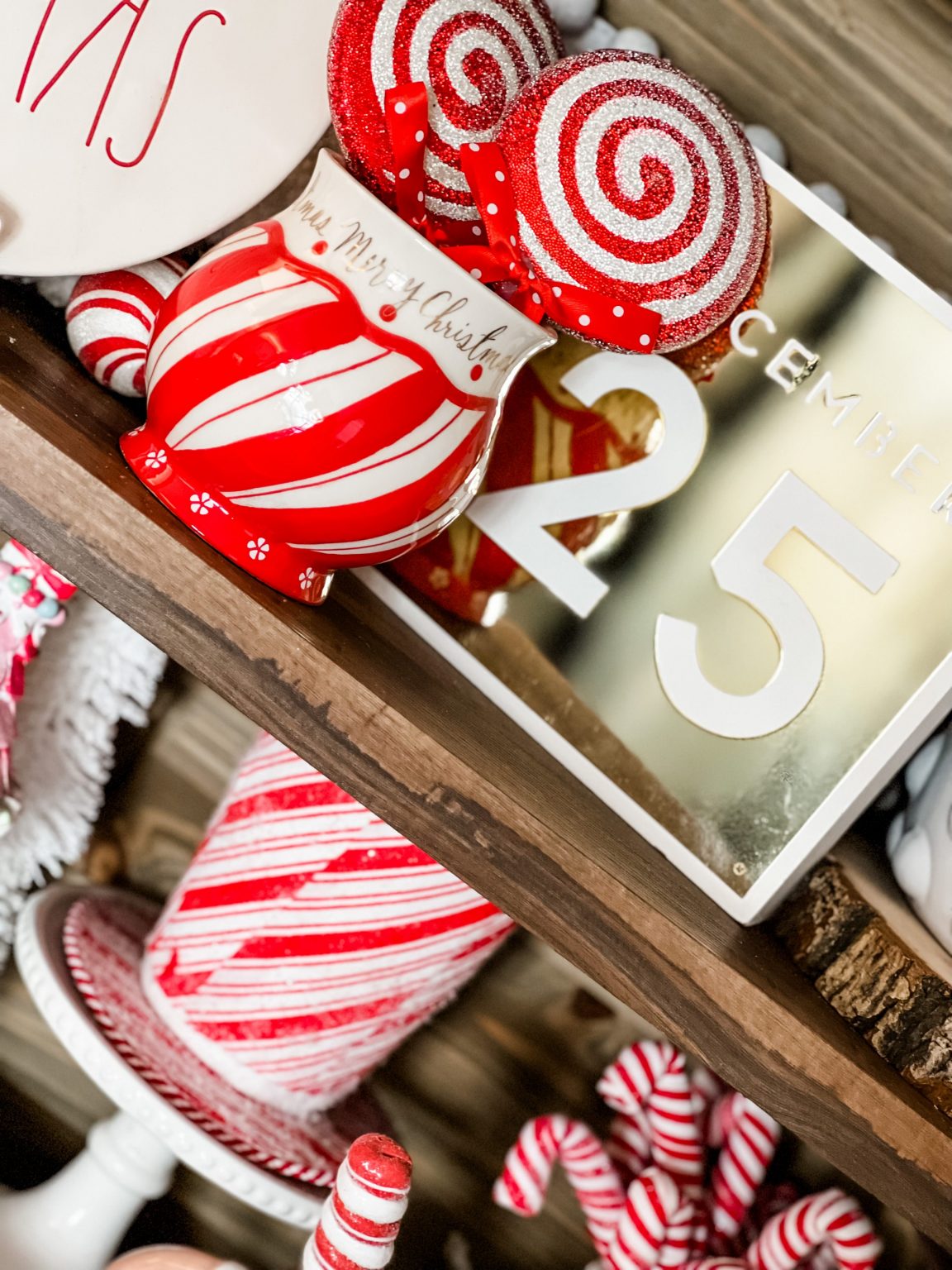 christmas hot cocoa bar inspiration - Re-Fabbed