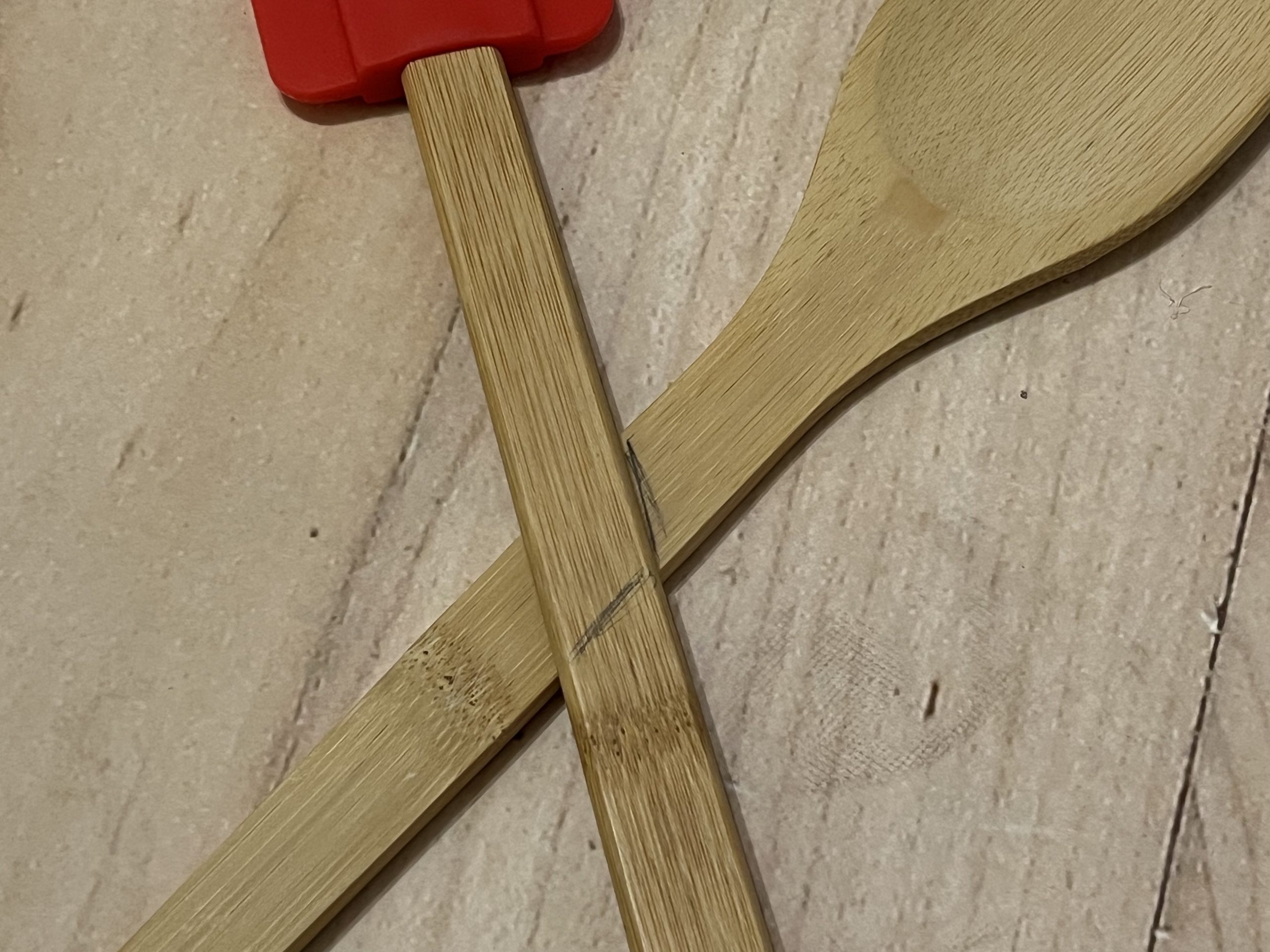 diy dollar tree valentine kitchen decor - Re-Fabbed