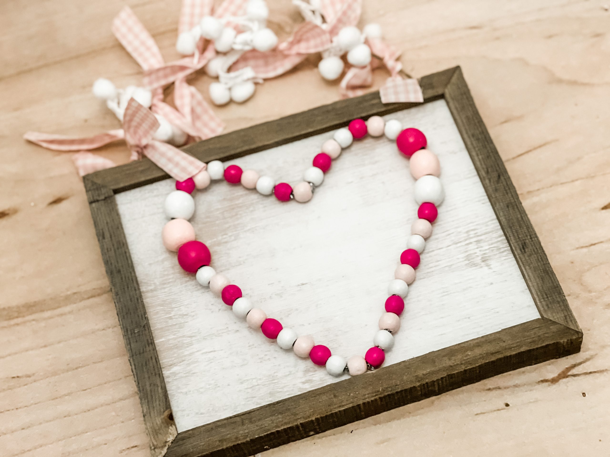 diy wood bead heart sign - Re-Fabbed
