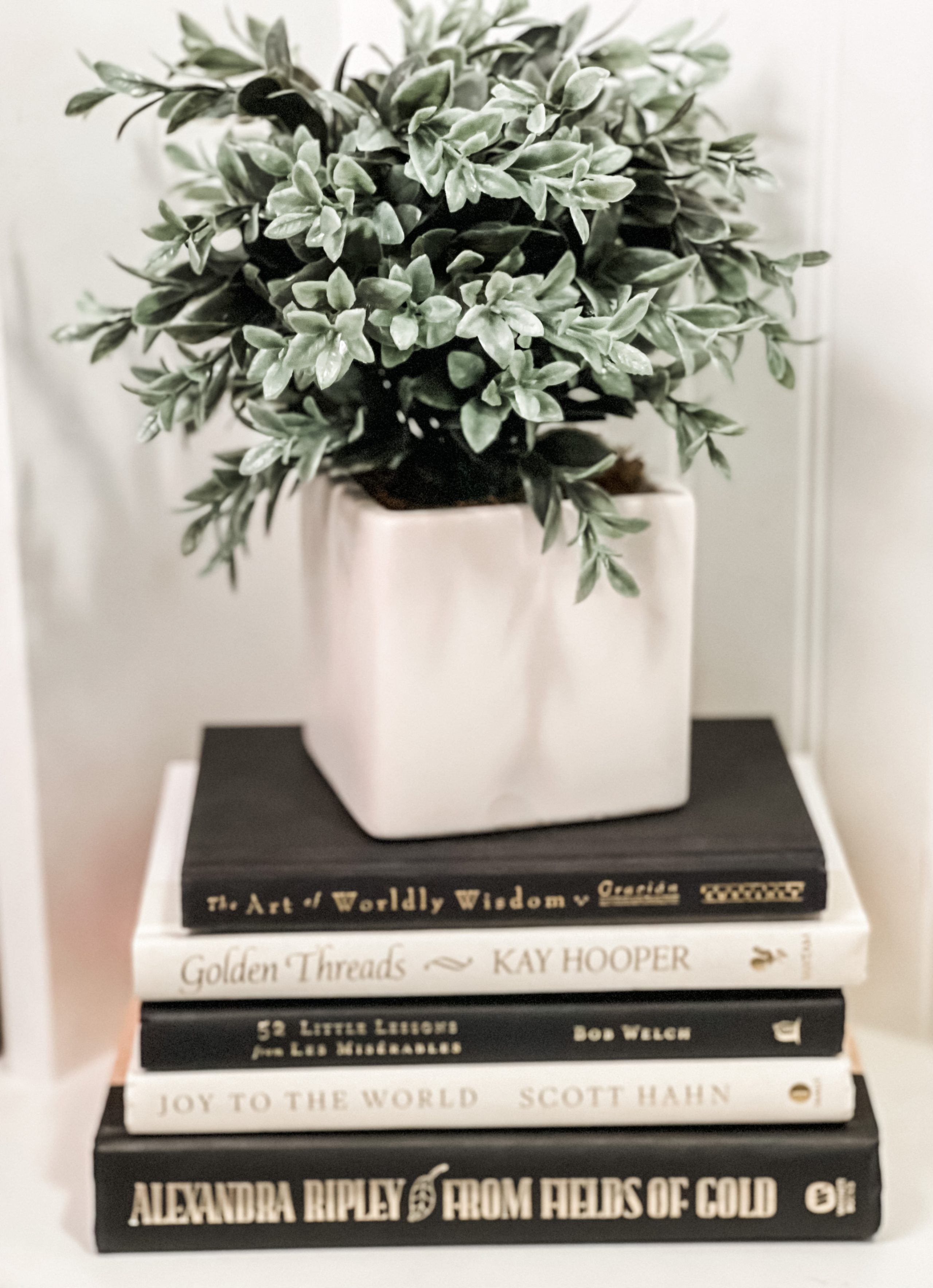 thrift store stacked books diy - Re-Fabbed