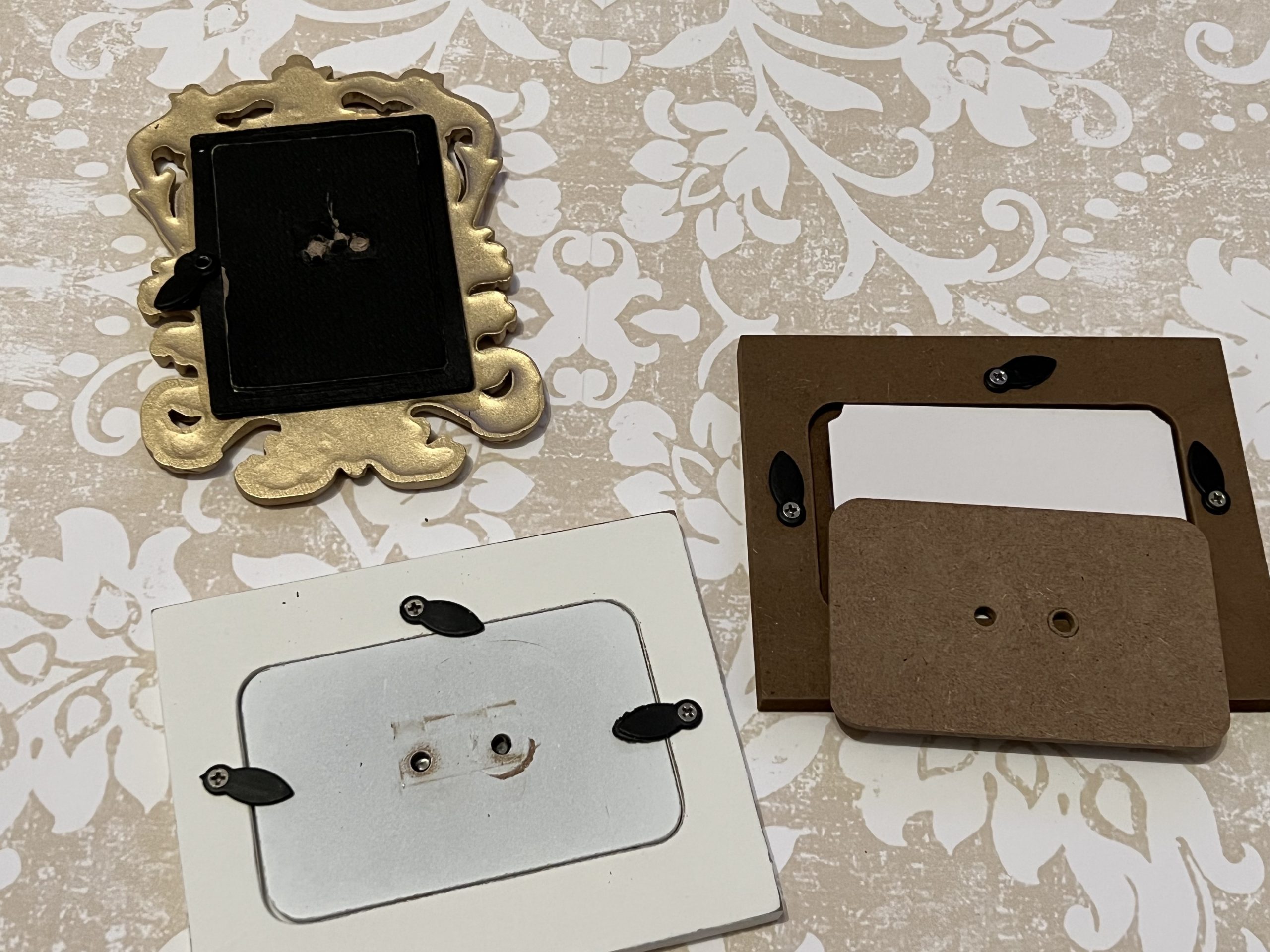 diy photo frame magnets - Re-Fabbed