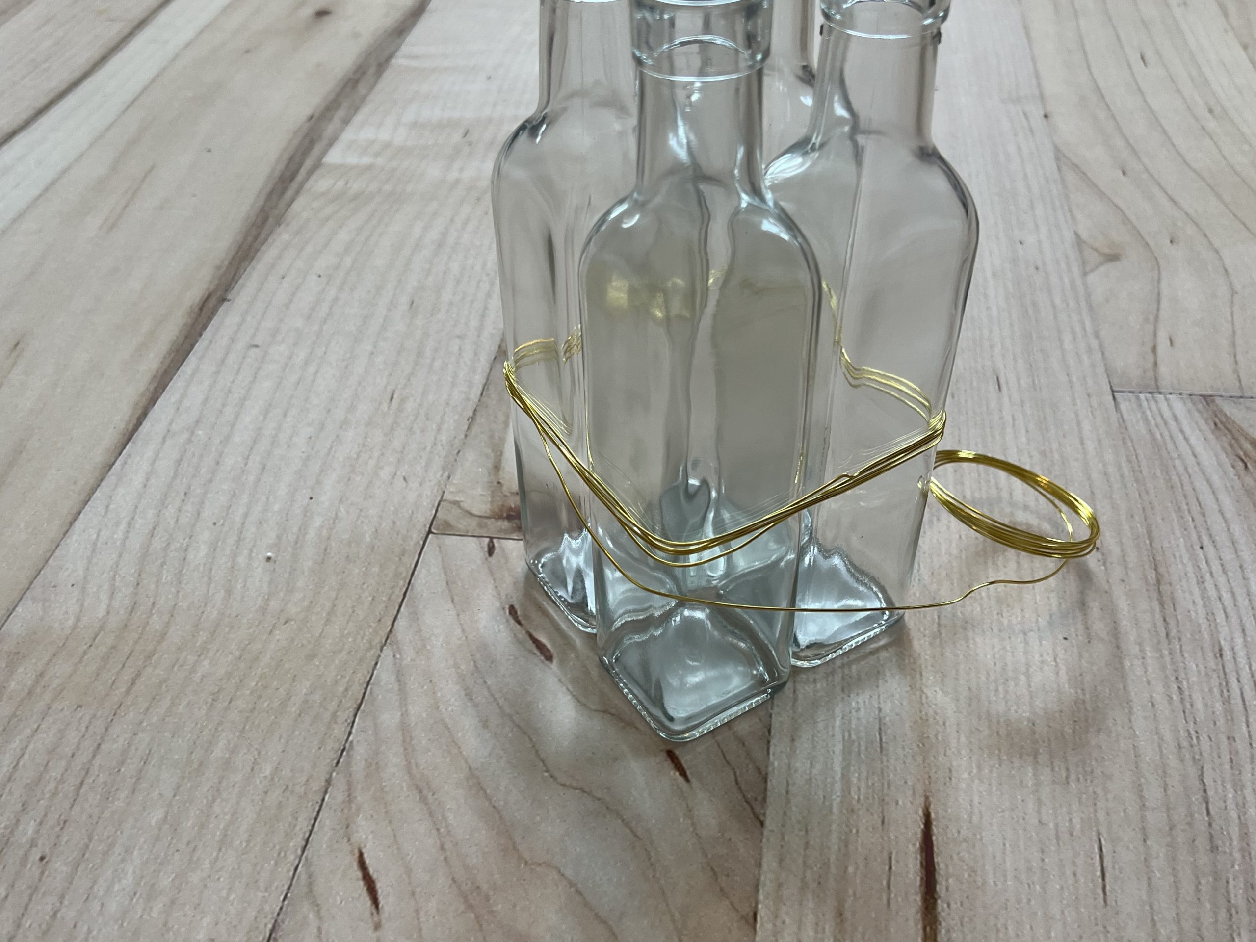 set of diy wire vases - Re-Fabbed
