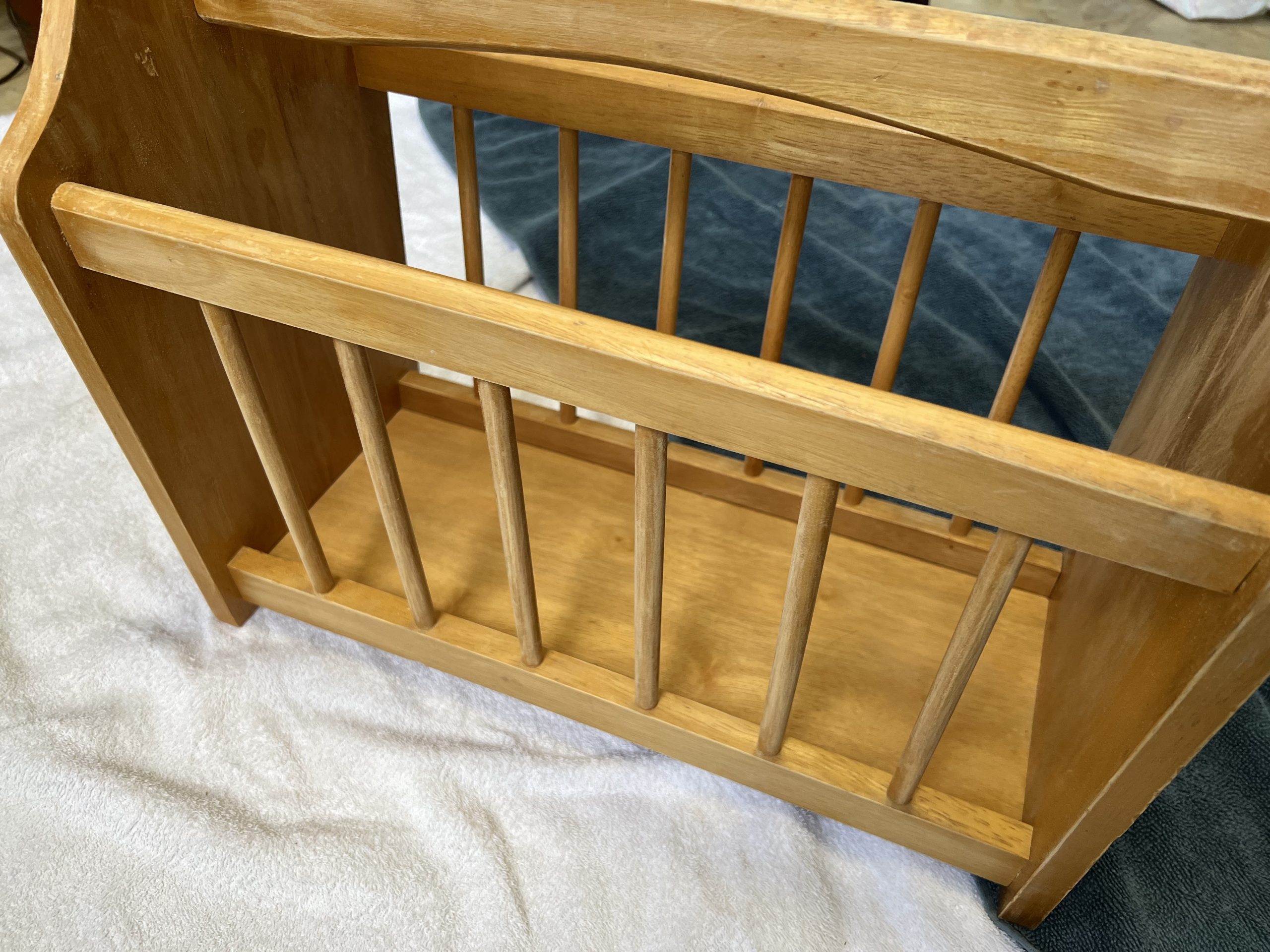 magazine rack makeover - Re-Fabbed