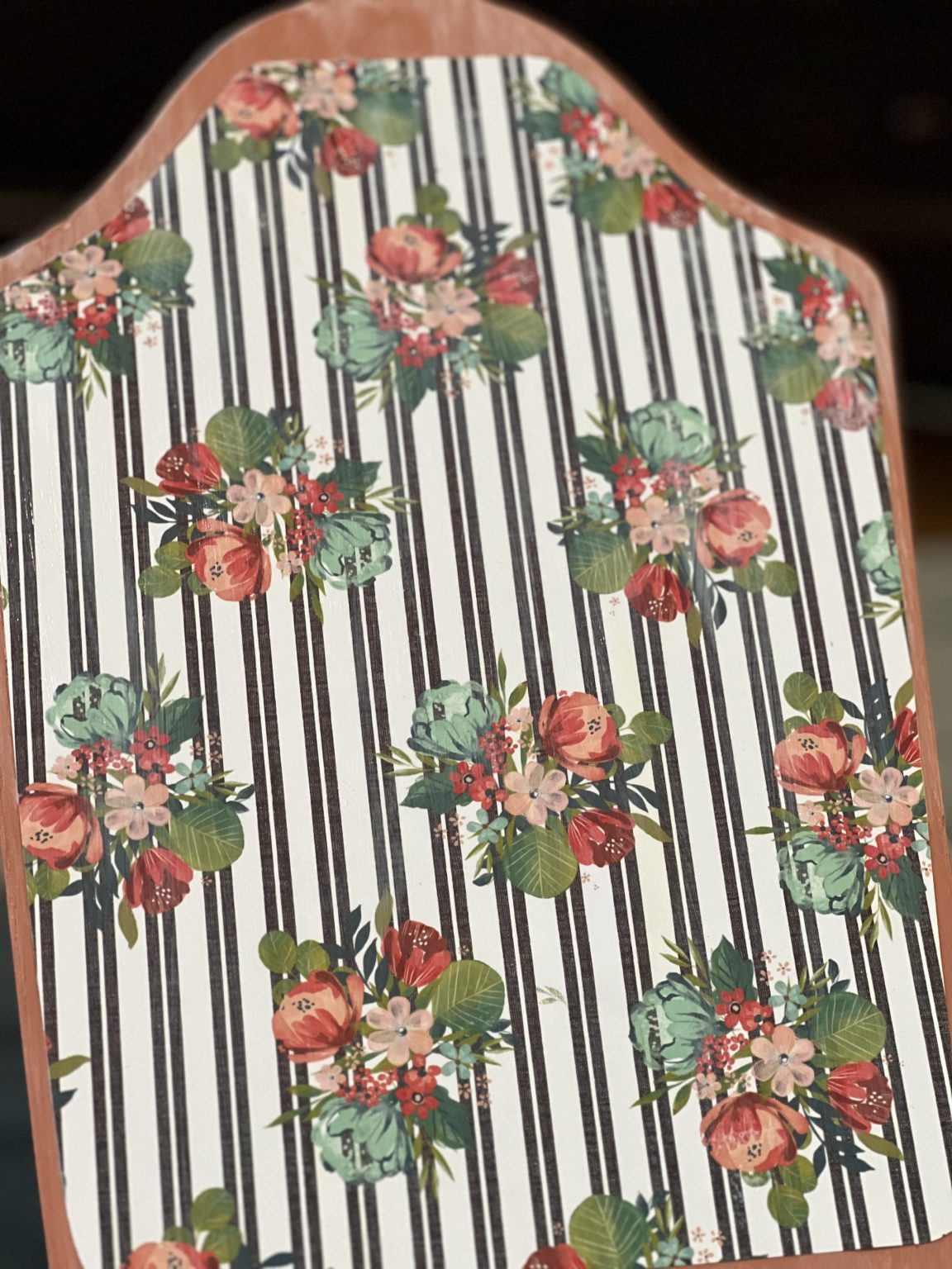 magazine rack makeover - Re-Fabbed