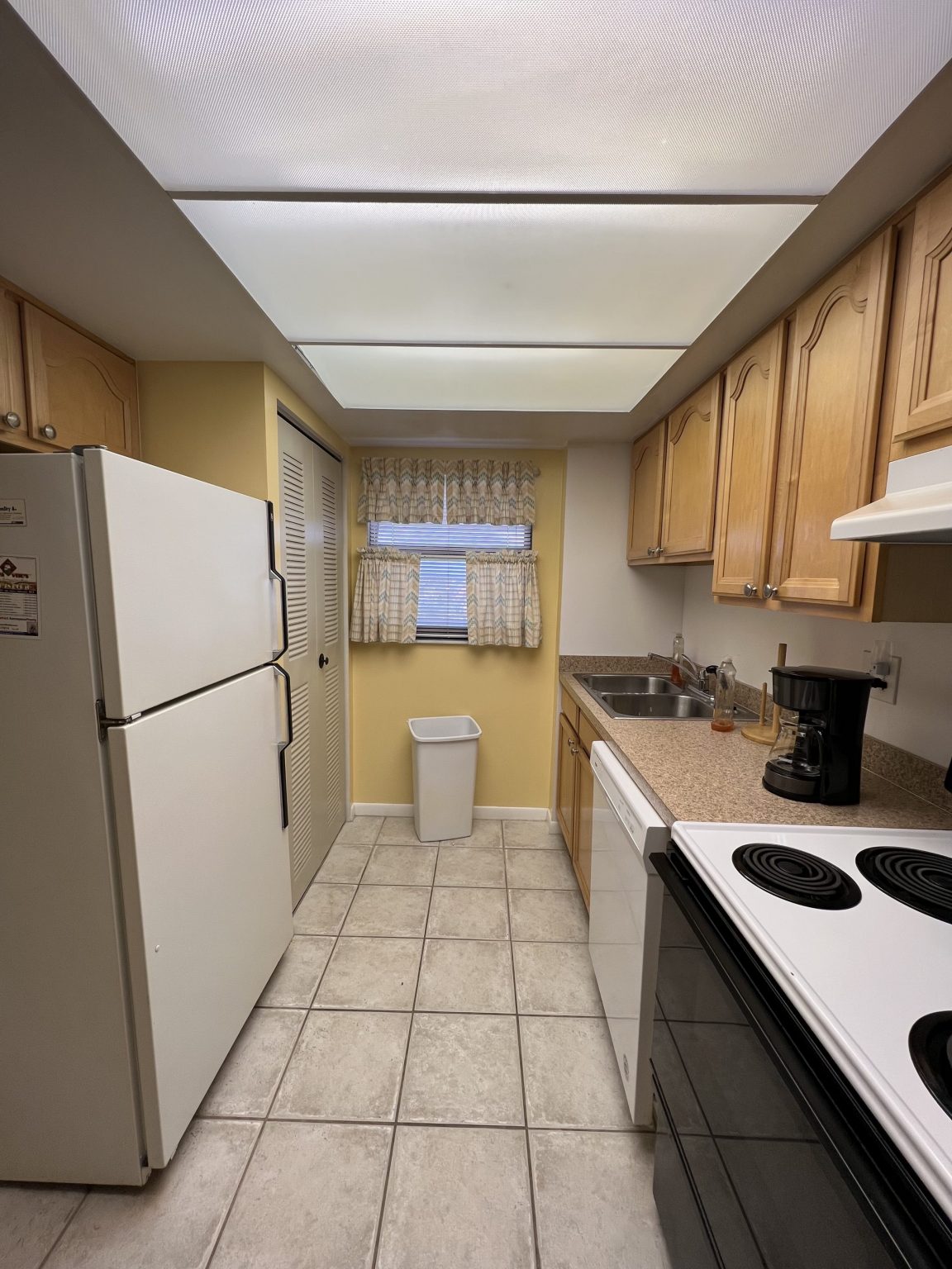 cocoa beach condo before renovation - Re-Fabbed
