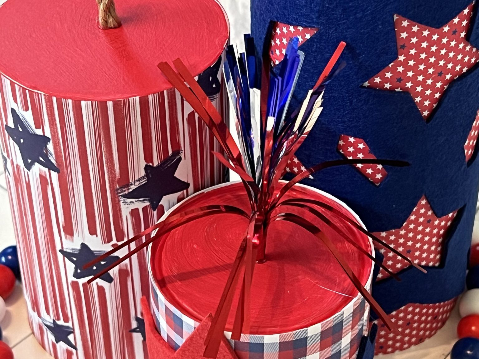 how to make diy firework decorations for table - Re-Fabbed