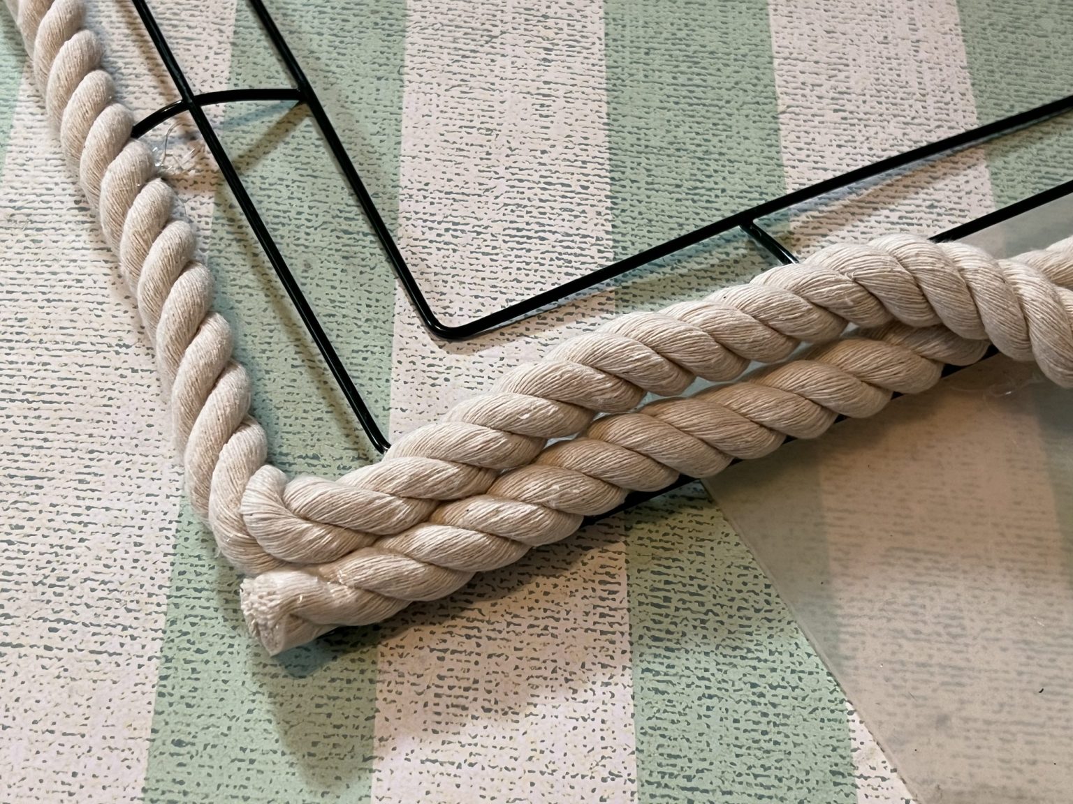 how to make a dollar tree coastal wreath - Re-Fabbed