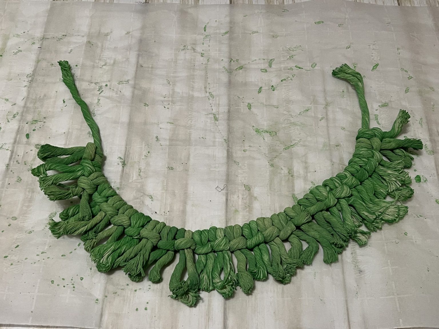 how to make a watermelon with cotton rope - Re-Fabbed