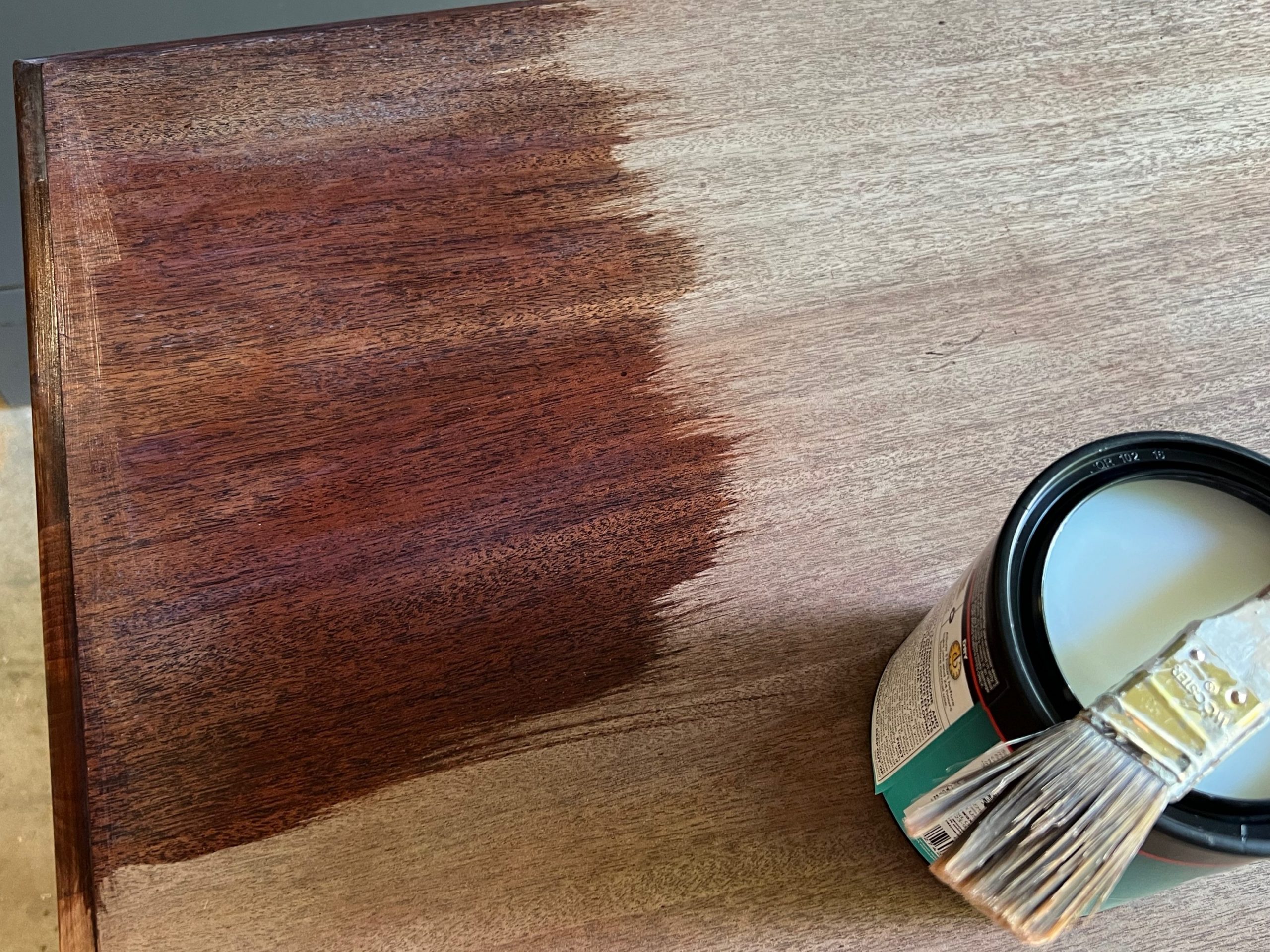 how to bleach wood veneer furniture using household bleach - Re-Fabbed